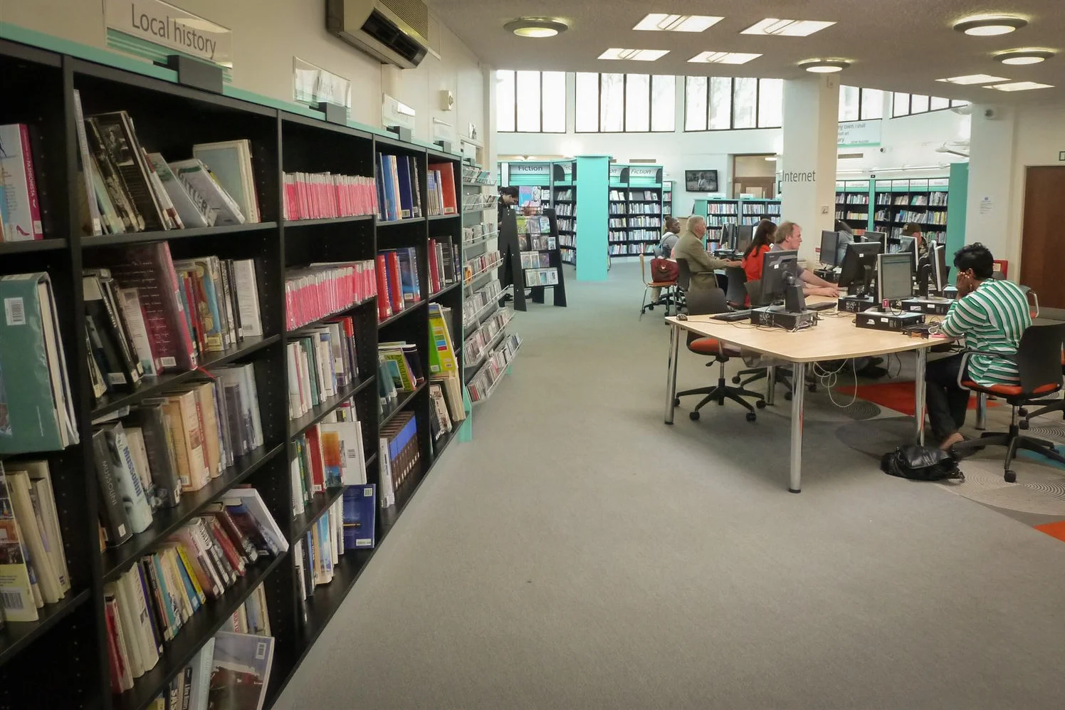 Fulwell Cross Library — LocationsHub