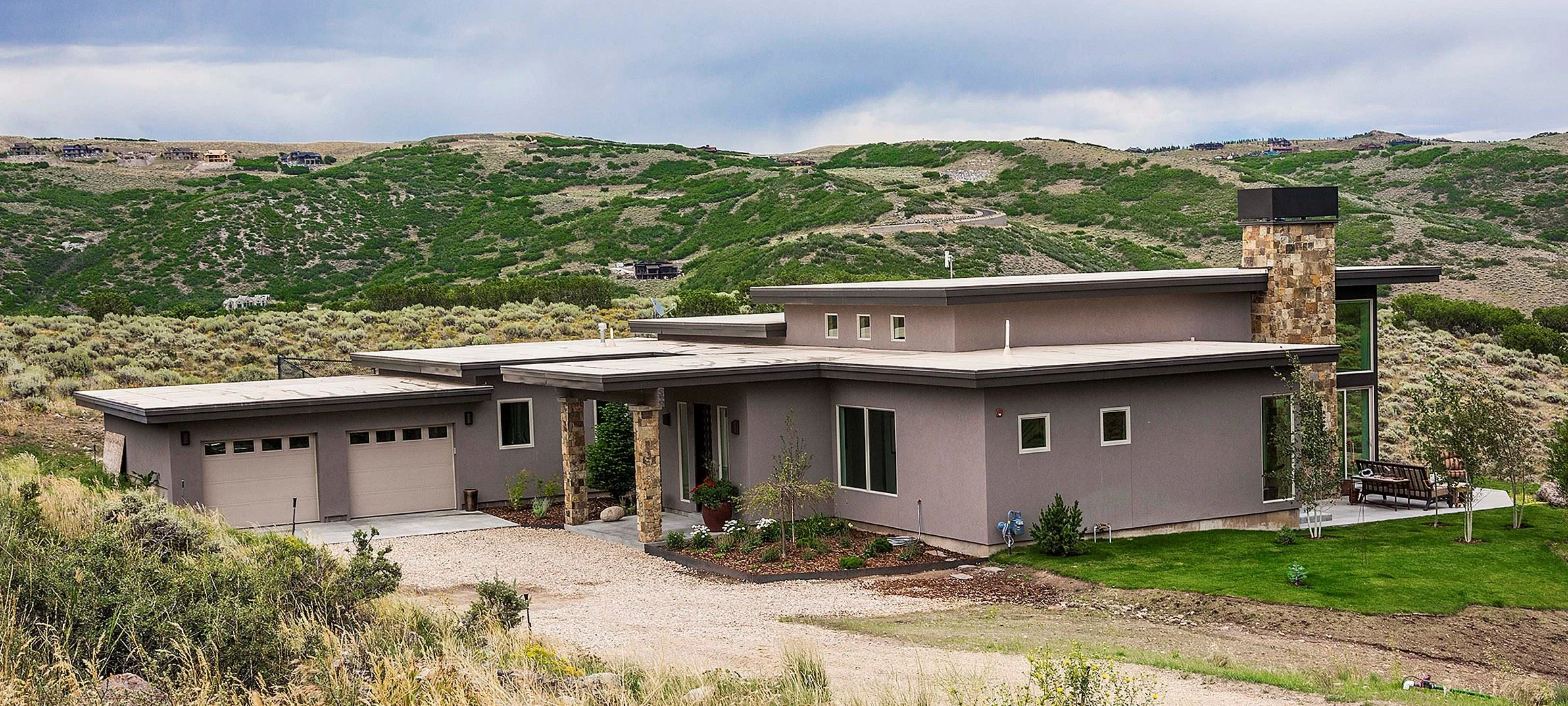 Bradford/Broman Residence — LocationsHub