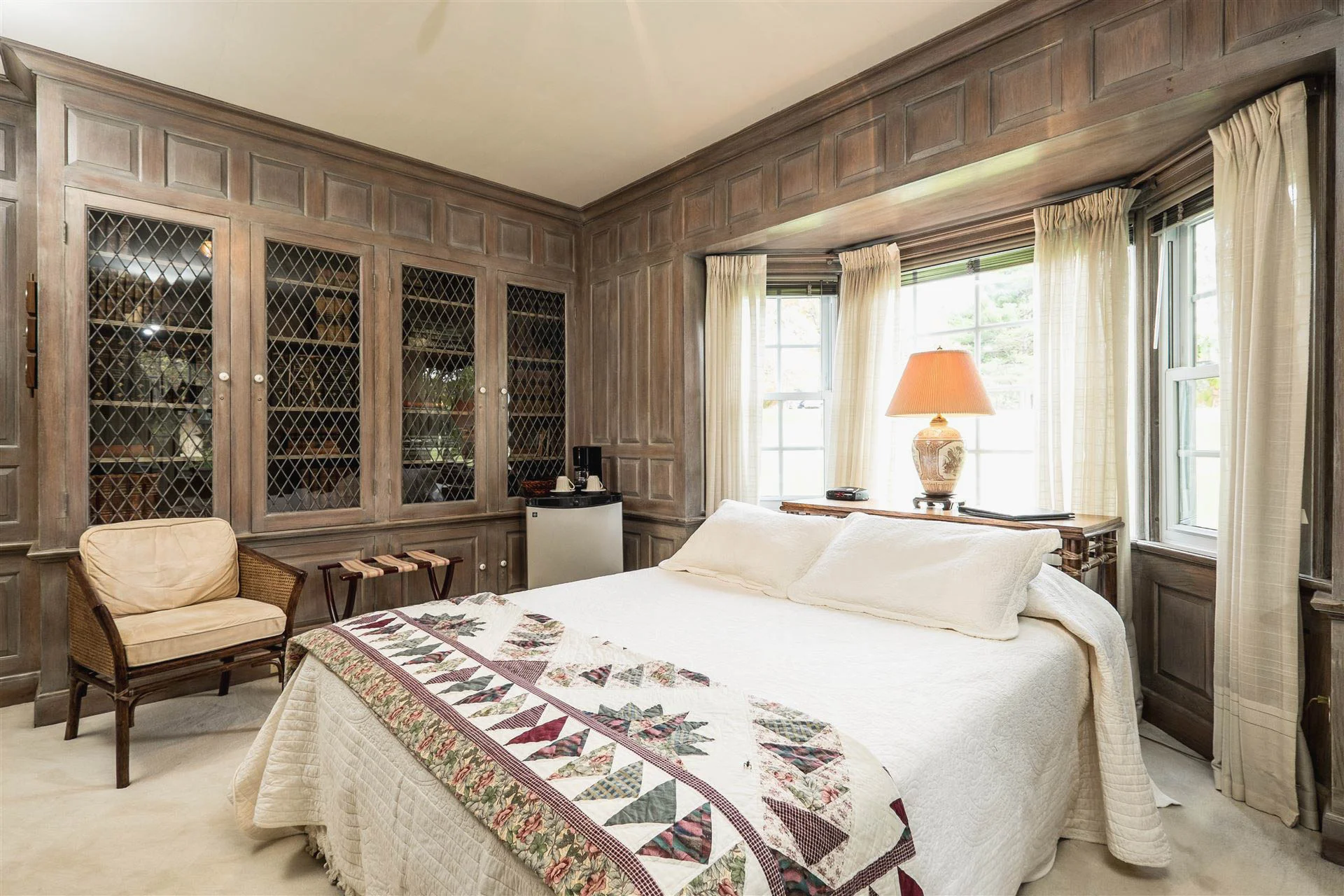 FEATURED FILMING LOCATION: Fieldcrest Estate — LocationsHub