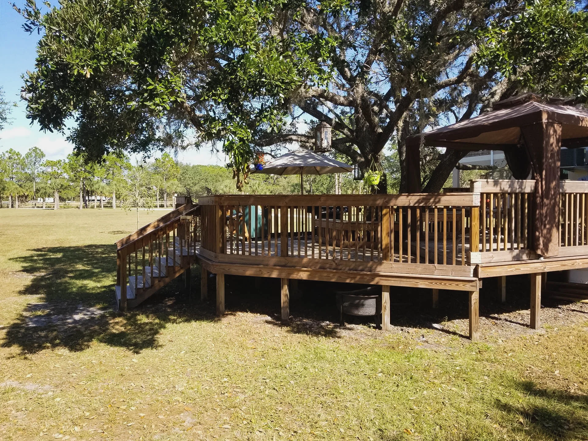 FEATURED FILMING LOCATION: Crestwood Circus Ranch — LocationsHub