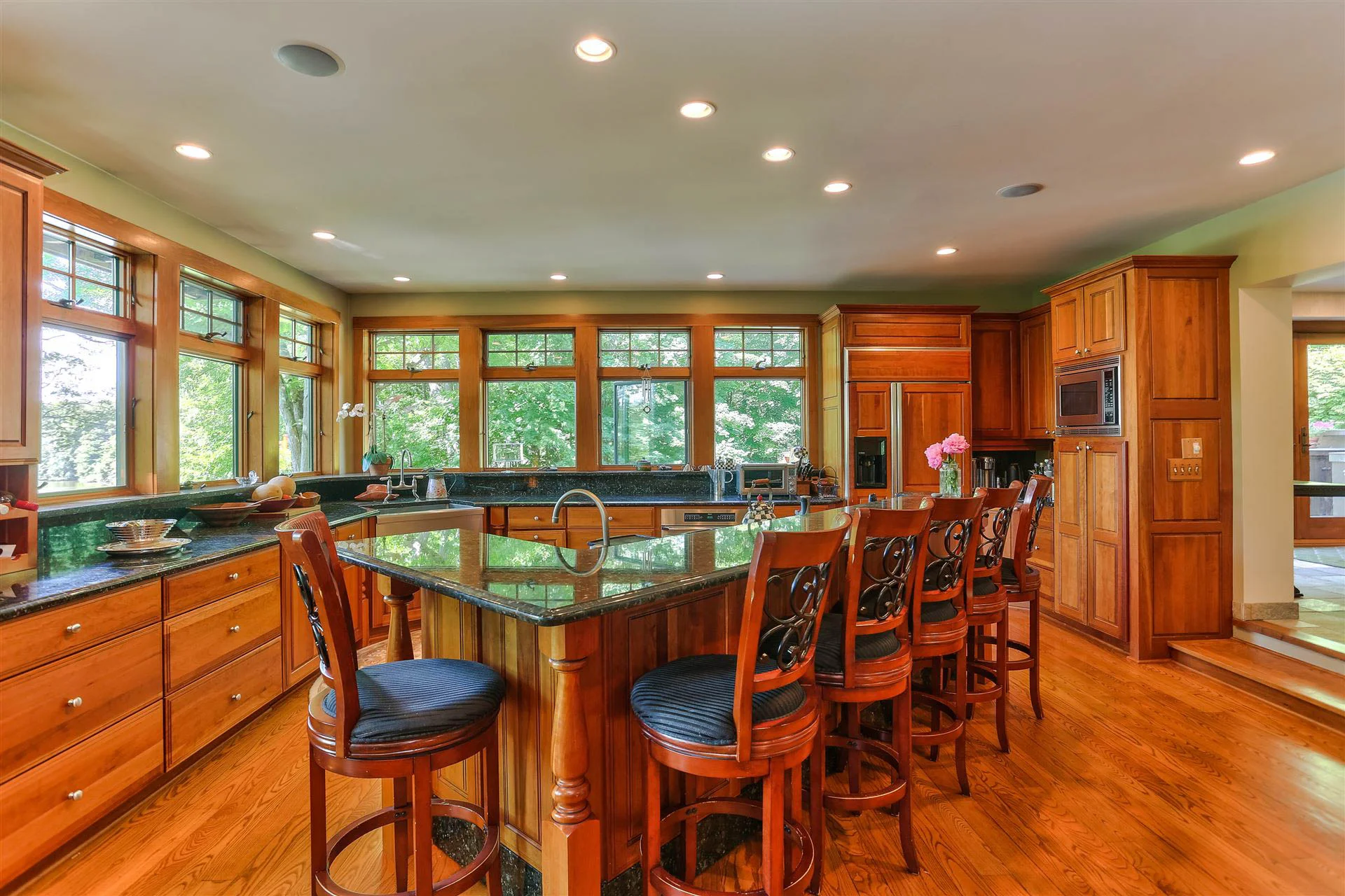 FEATURED FILMING LOCATION: Lane Gate lodge — LocationsHub