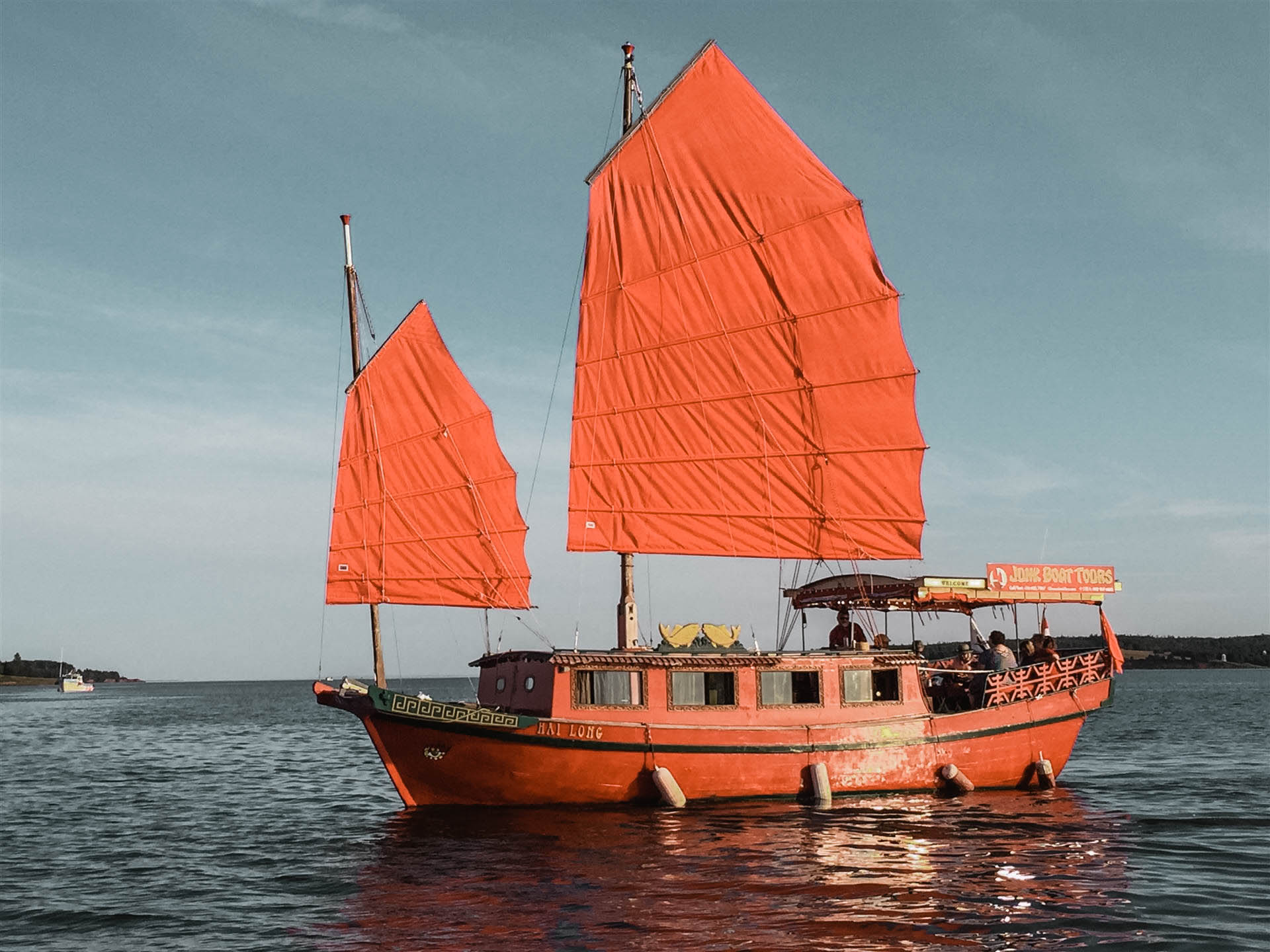 FEATURED FILMING LOCATION: Authentic Chinese Junk Sailing Ship ...