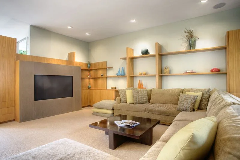 FEATURED FILMING LOCATION: Simon House — LocationsHub