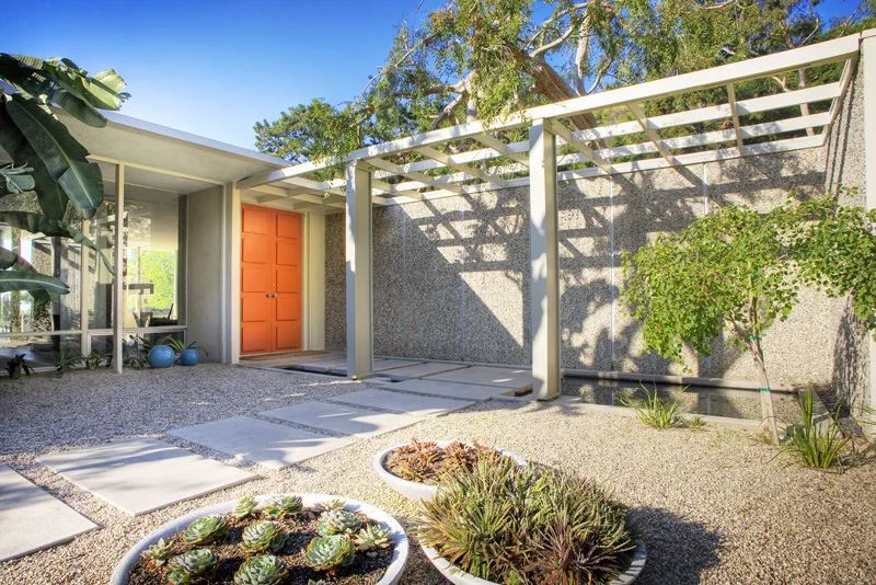 FEATURED FILMING LOCATION: Simon House — LocationsHub