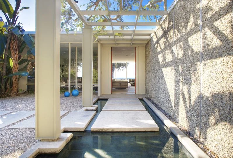 FEATURED FILMING LOCATION: Simon House — LocationsHub