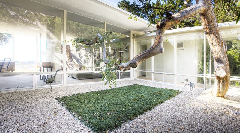 FEATURED FILMING LOCATION: Simon House — LocationsHub