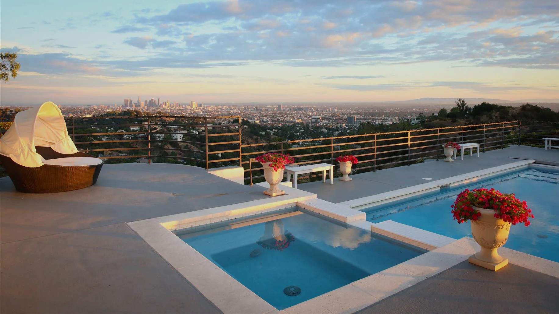 FEATURED FILMING LOCATION: Pool in Hollywood Skies — LocationsHub