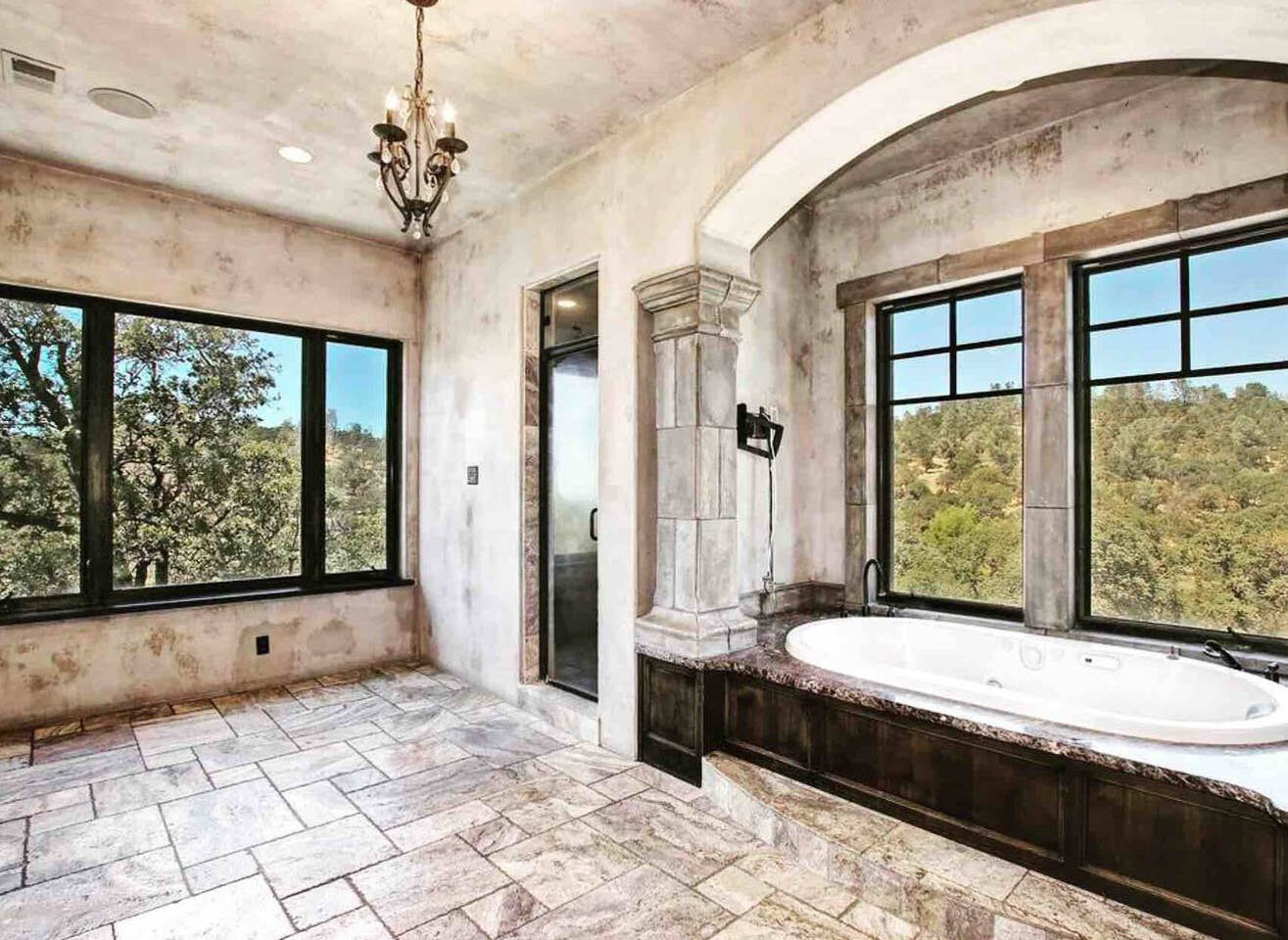 FEATURED FILMING LOCATION: Longview Estate — LocationsHub