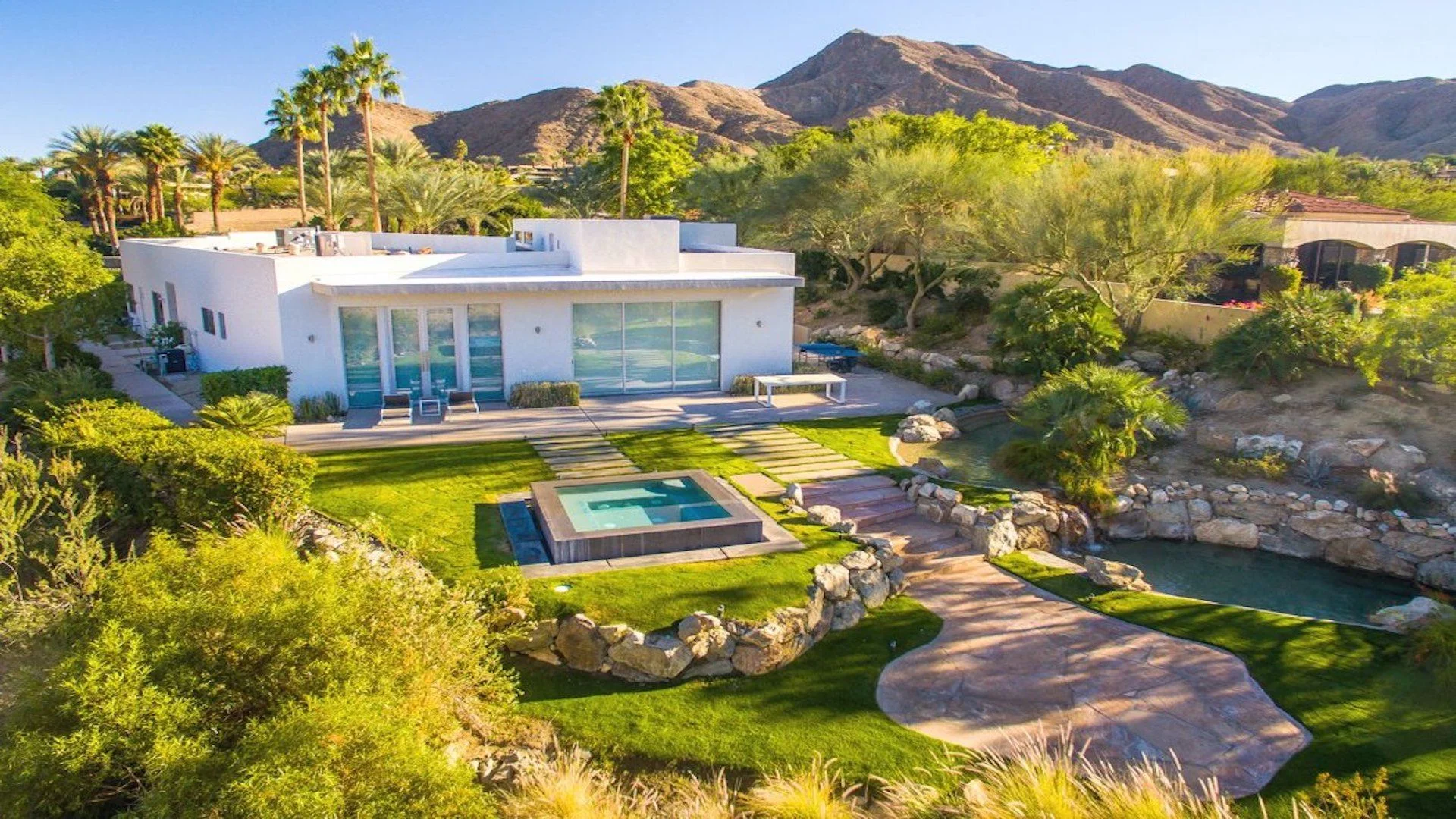 FEATURED FILMING LOCATION: Palm Springs Desert Oasis — LocationsHub