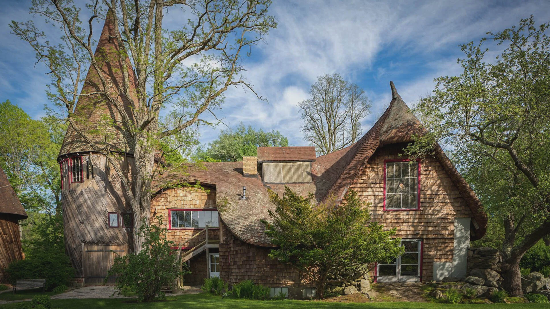 FEATURED FILMING LOCATION: Santarella Estate — LocationsHub