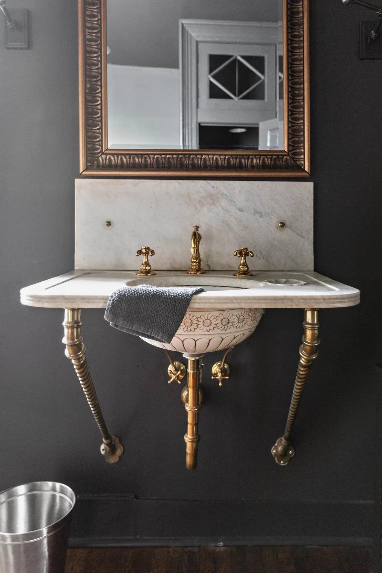 FEATURED FILM LOCATION: The Prosser House — LocationsHub
