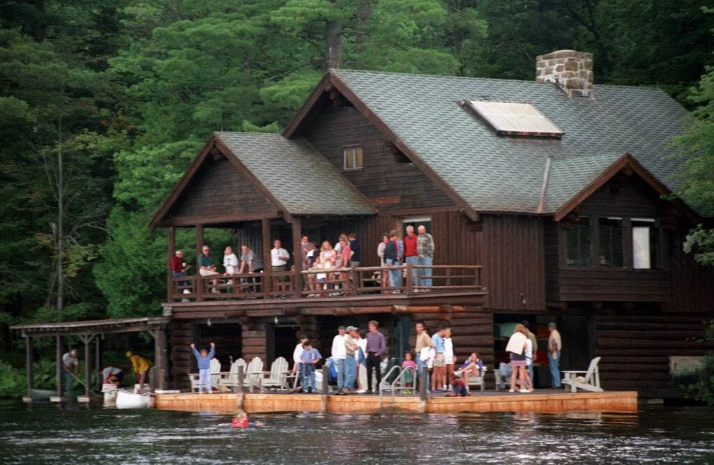 FEATURED FILM LOCATION: Eagle Nest Lodge — LocationsHub