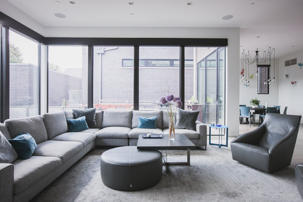 FEATURED FILMING LOCATION: Chicago Modern Home — LocationsHub
