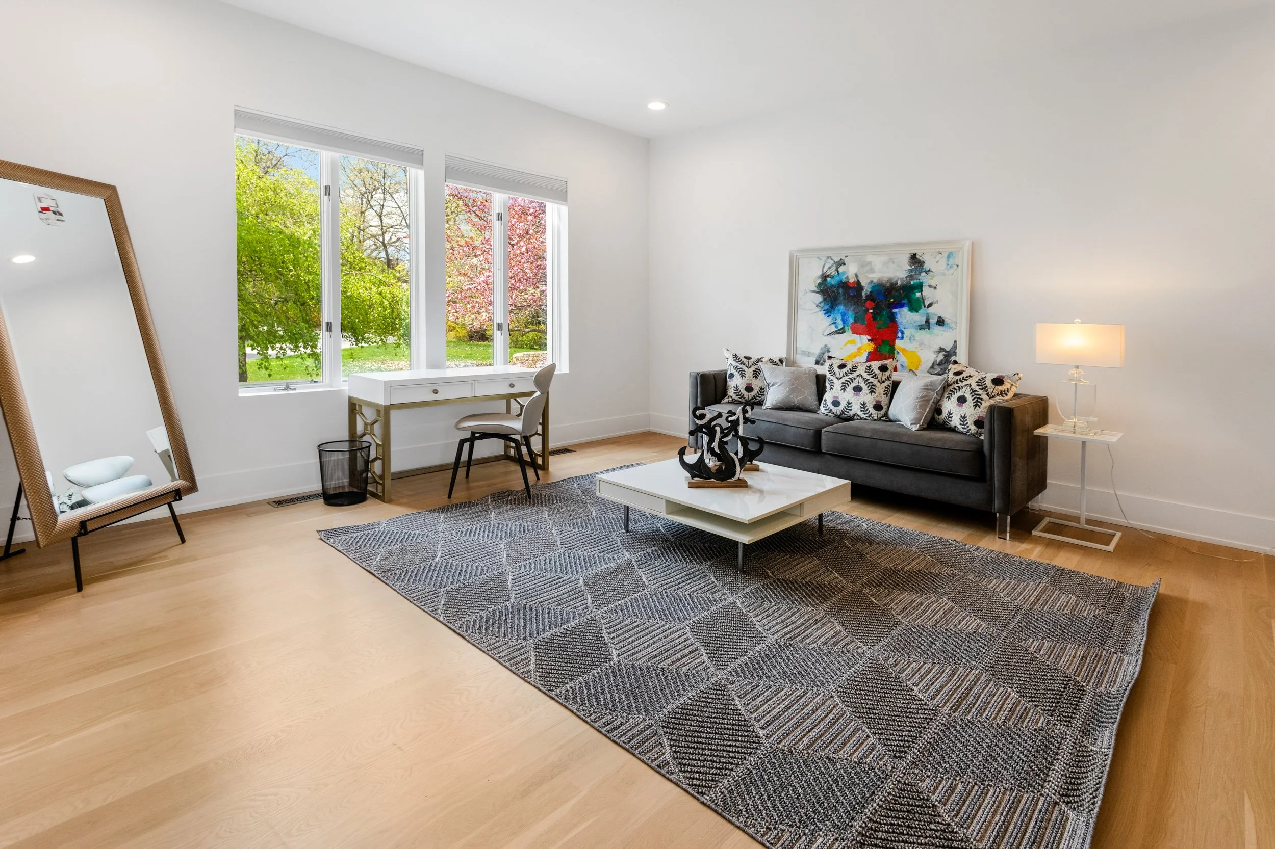 FEATURED FILM LOCATION: Beachfront Atlantis Manor — LocationsHub