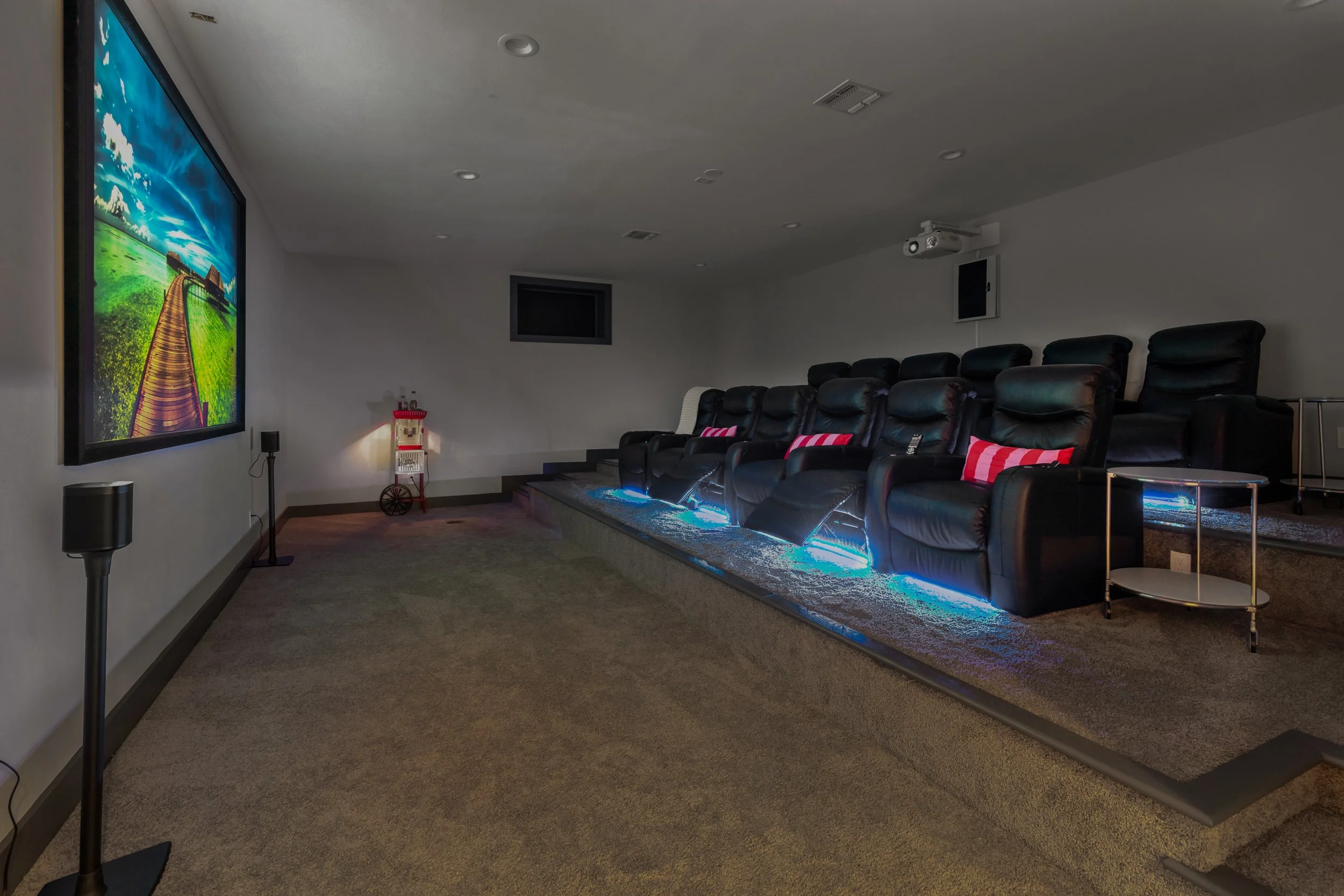 FEATURED FILM LOCATION: Beachfront Atlantis Manor — LocationsHub