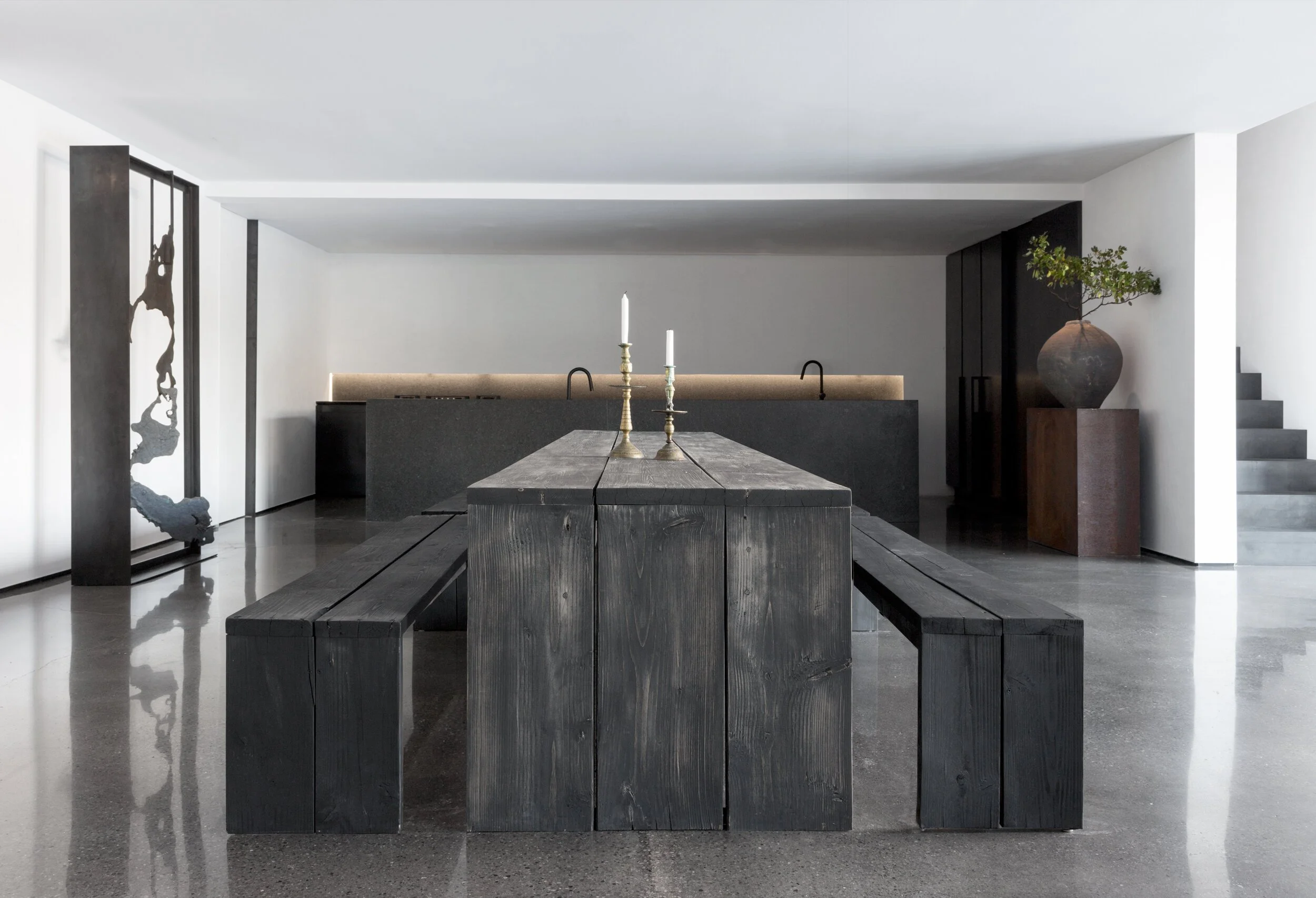 FEATURED FILM LOCATION: White Studio — LocationsHub