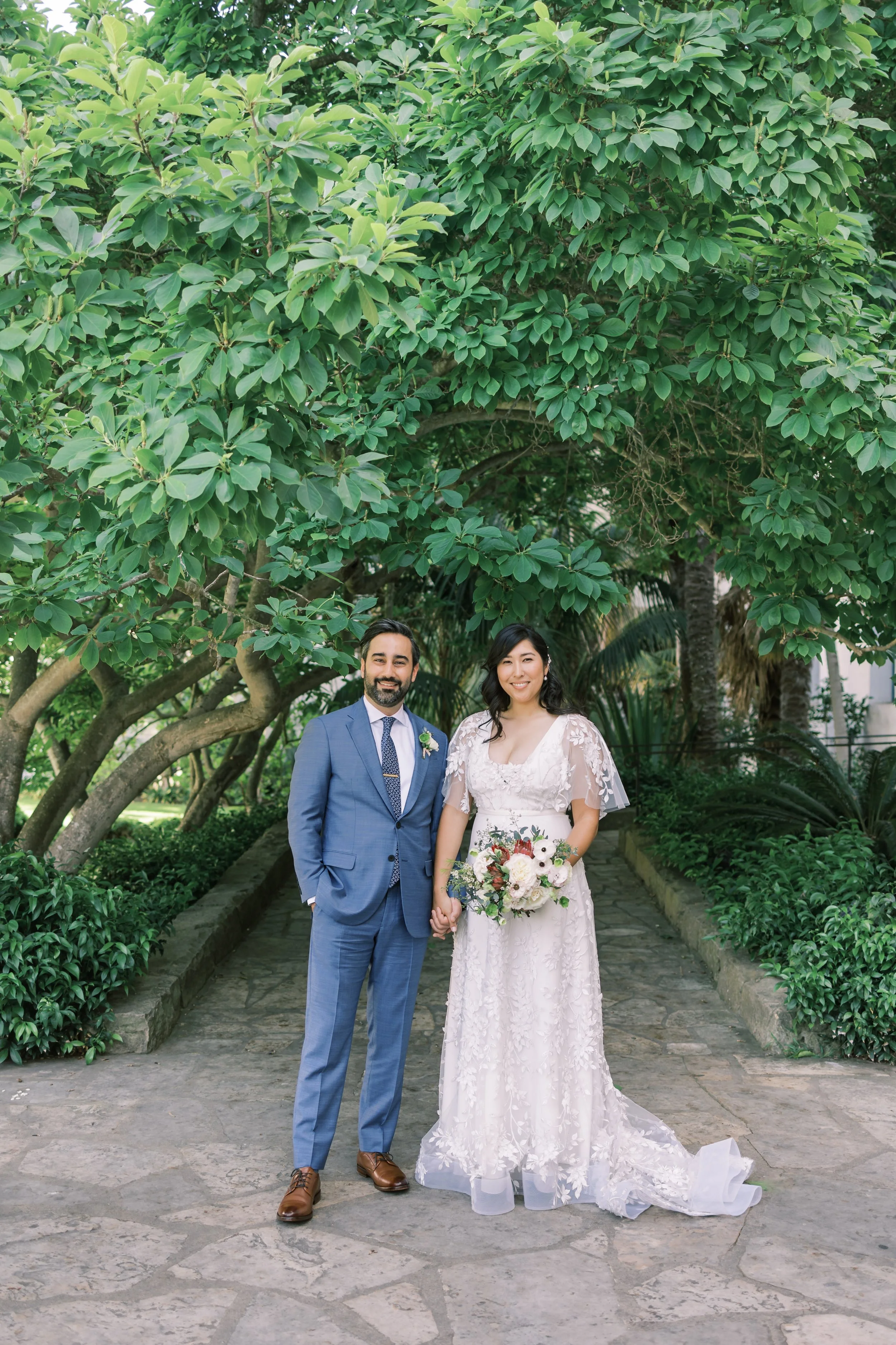 A SANTA BARBARA COURTHOUSE + HOTEL CALIFORNIAN ELOPEMENT: EMILY + PETER ...