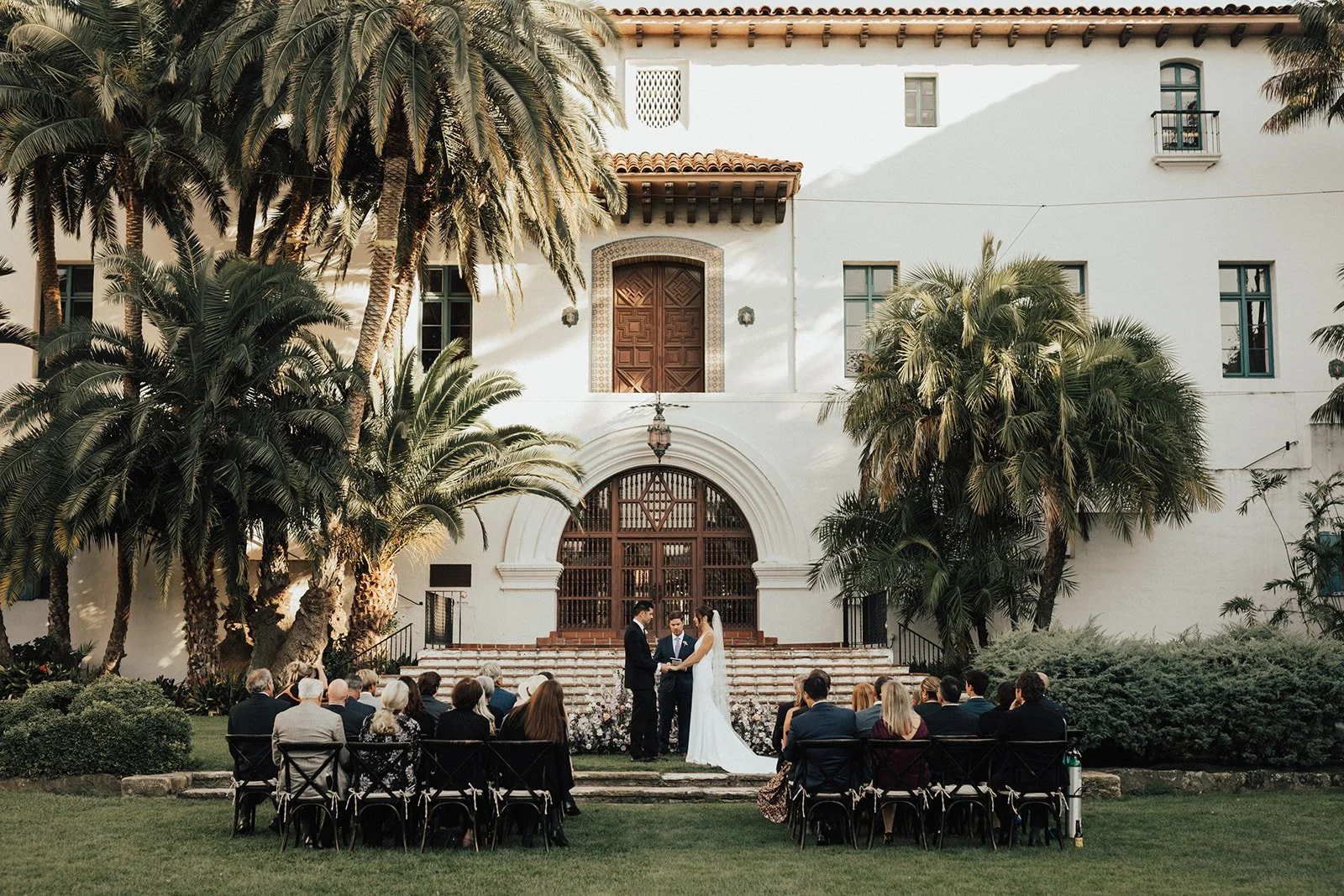 A SANTA BARBARA COURTHOUSE + STELLA MARES ELOPEMENT: HANNAH + STUART ...
