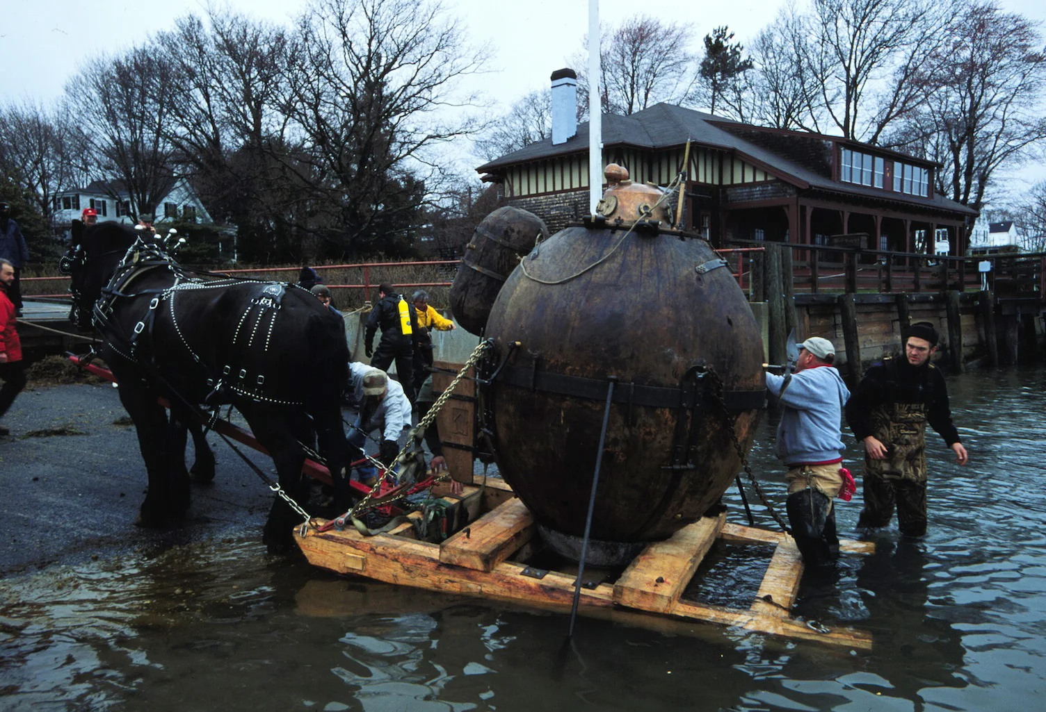 BUSHNELL TURTLE SUBMARINE — Handshouse Studio