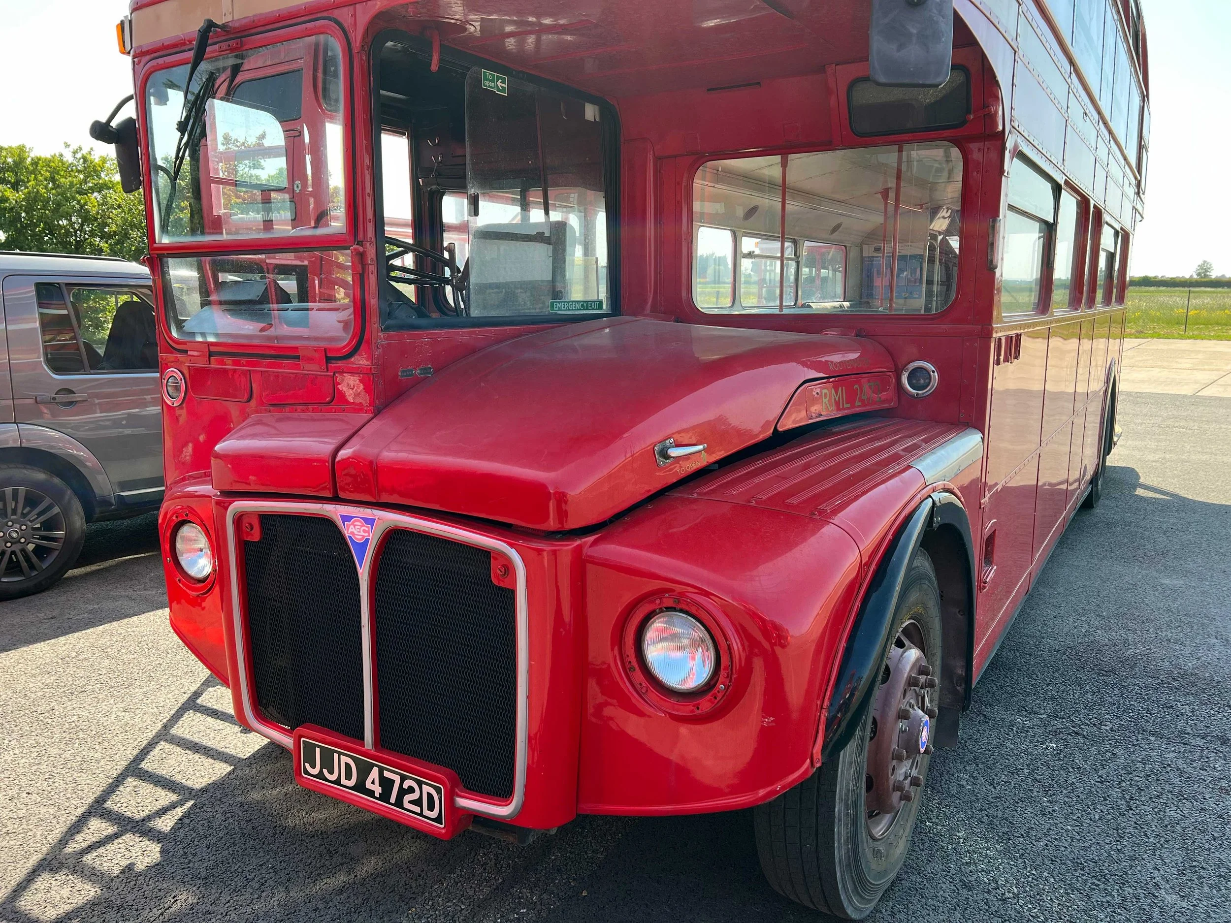 RML2472: Niki — Expeditional: Vintage Event Buses & Experiences