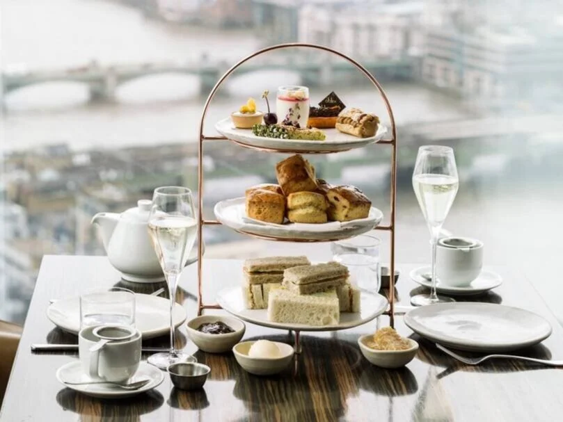 O tradicional chá da tarde britânico — Londres Tour Turismo