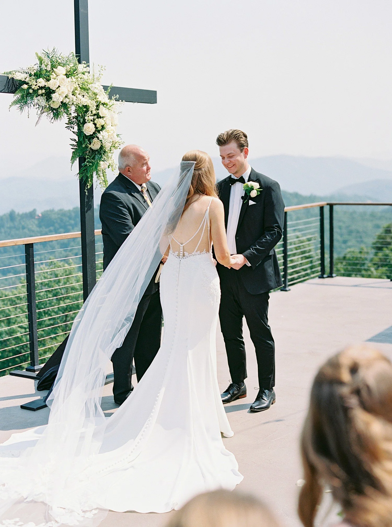 Elegant Smoky Mountains Wedding Photography - The Trillium