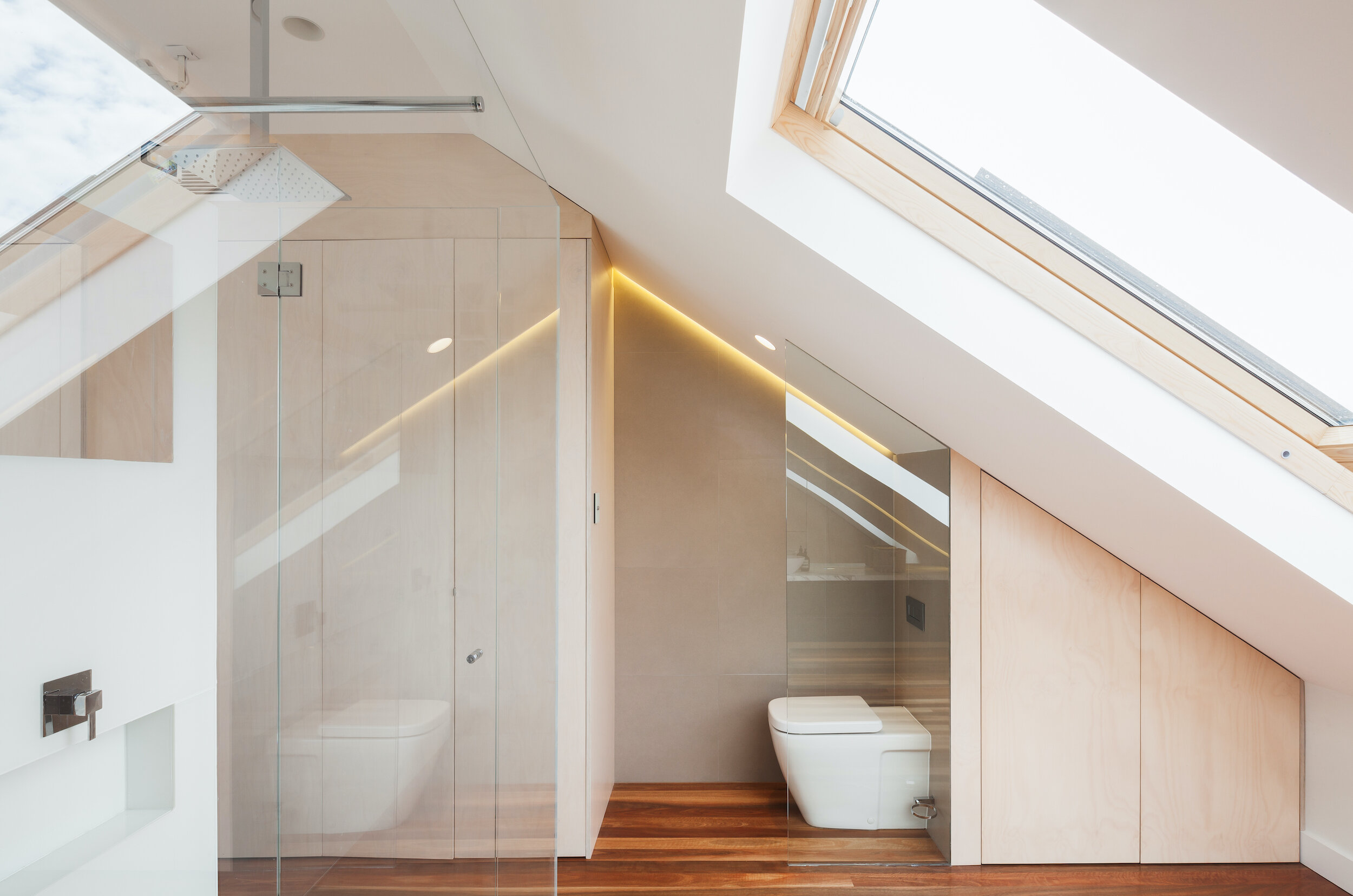 PARTY WALL HOUSE — Mark Szczerbicki Design Studio