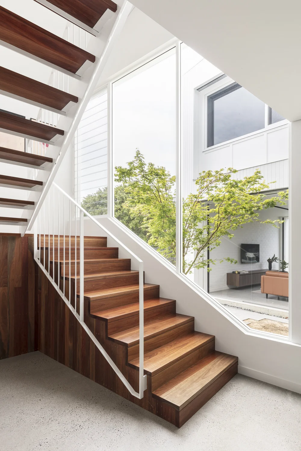 HOUSE HOWLEY — Mark Szczerbicki Design Studio