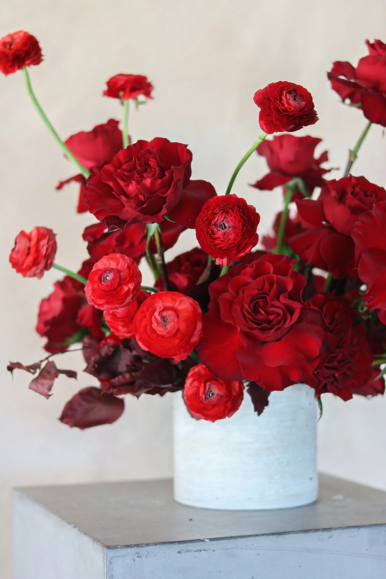 Simple Red Flower Centerpieces