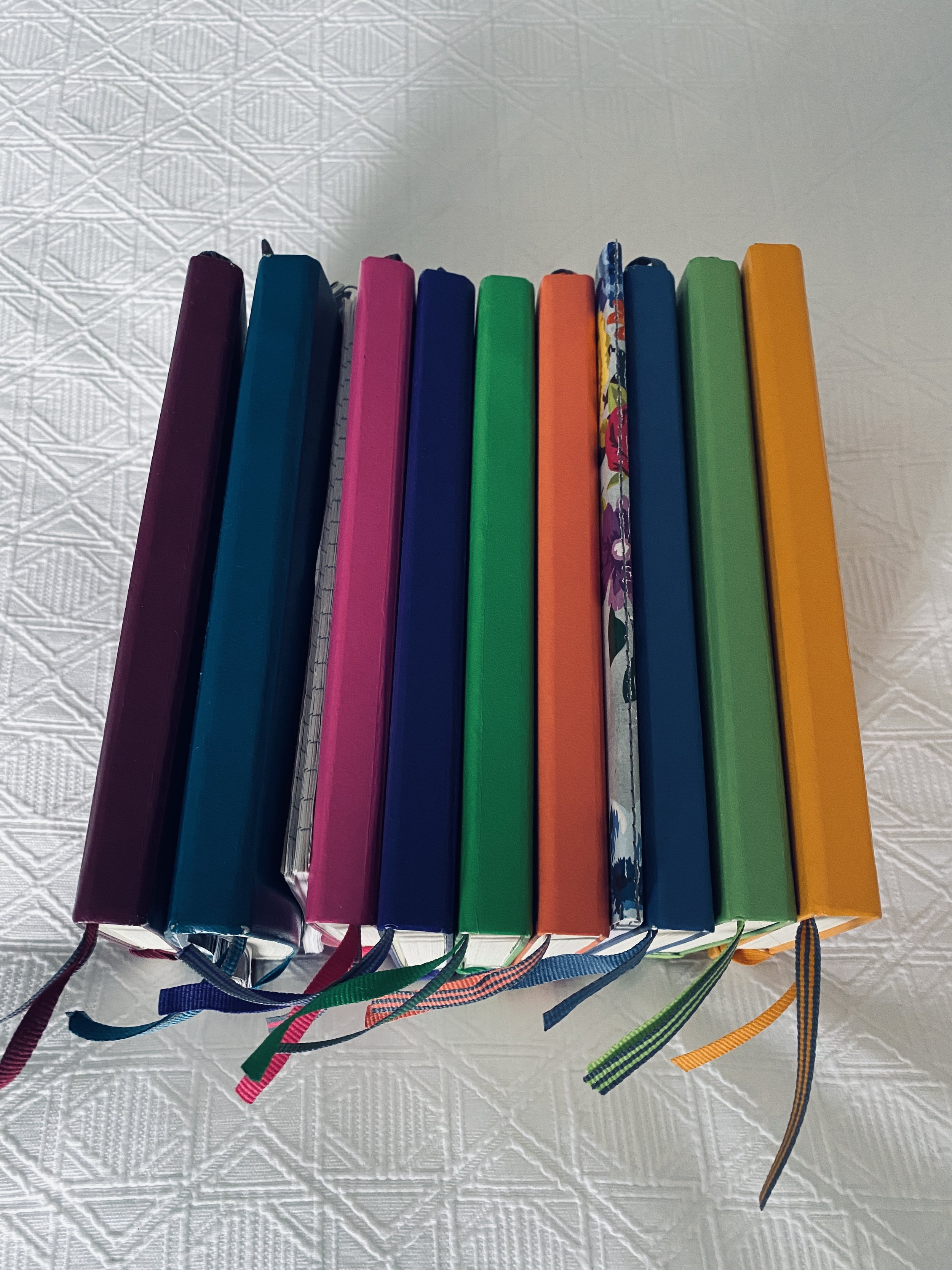 how to start journalling (and make it a habit) — Philippa Moore