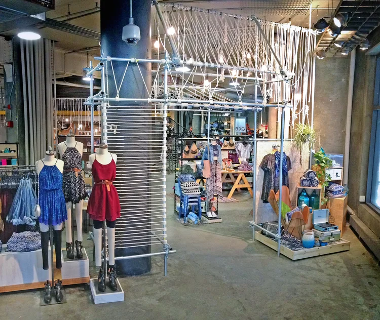 MERCHANDISING & STYLING — Katie Lampe