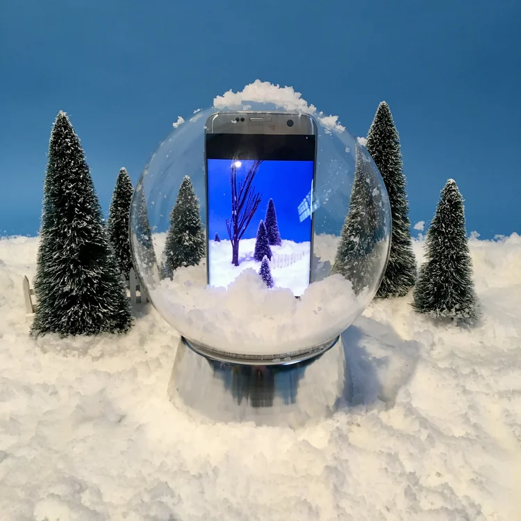 RETAIL & BRAND DISPLAYS — Katie Lampe