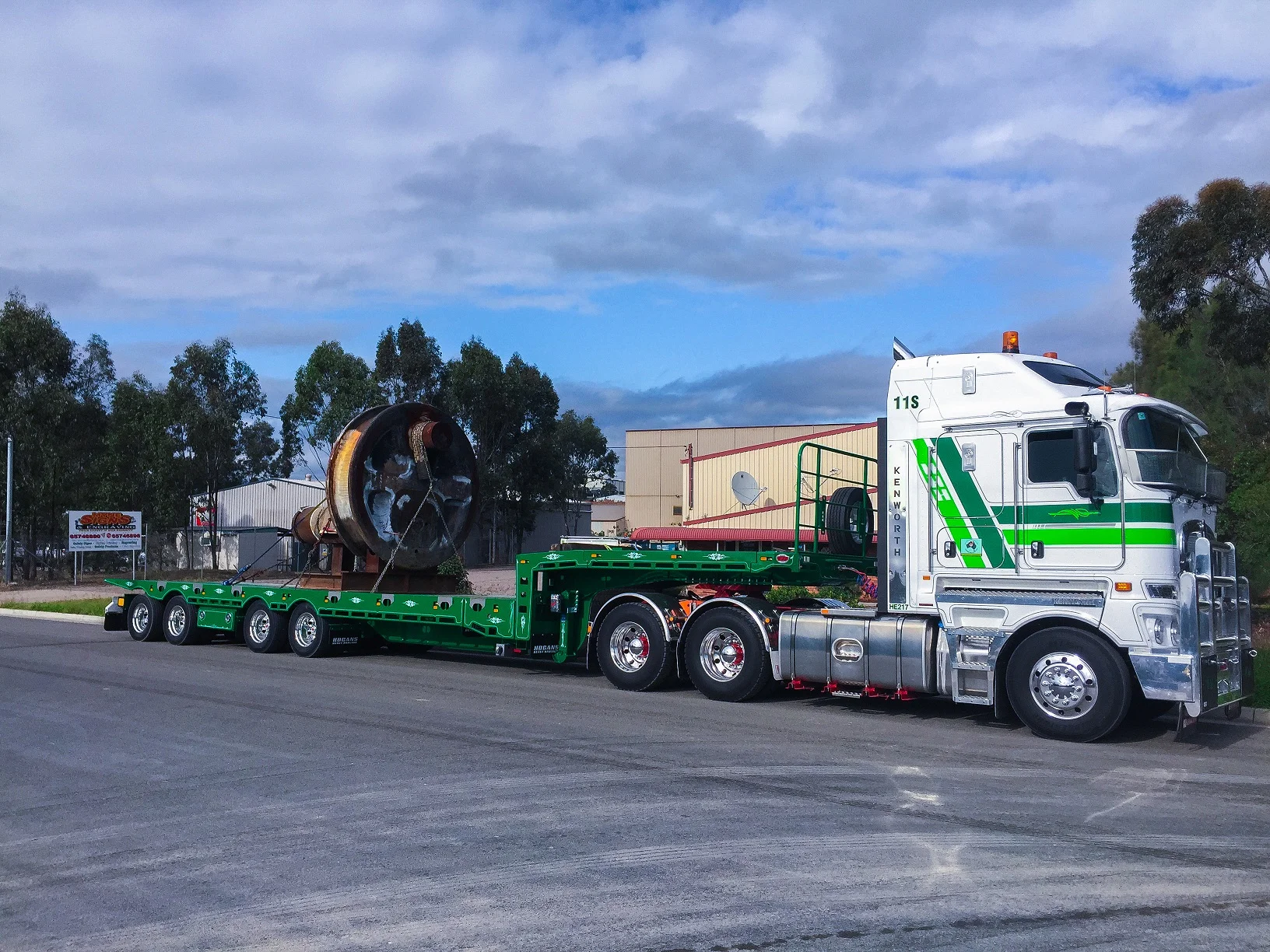 Tilt 'N' Slides — Tuff Trailers