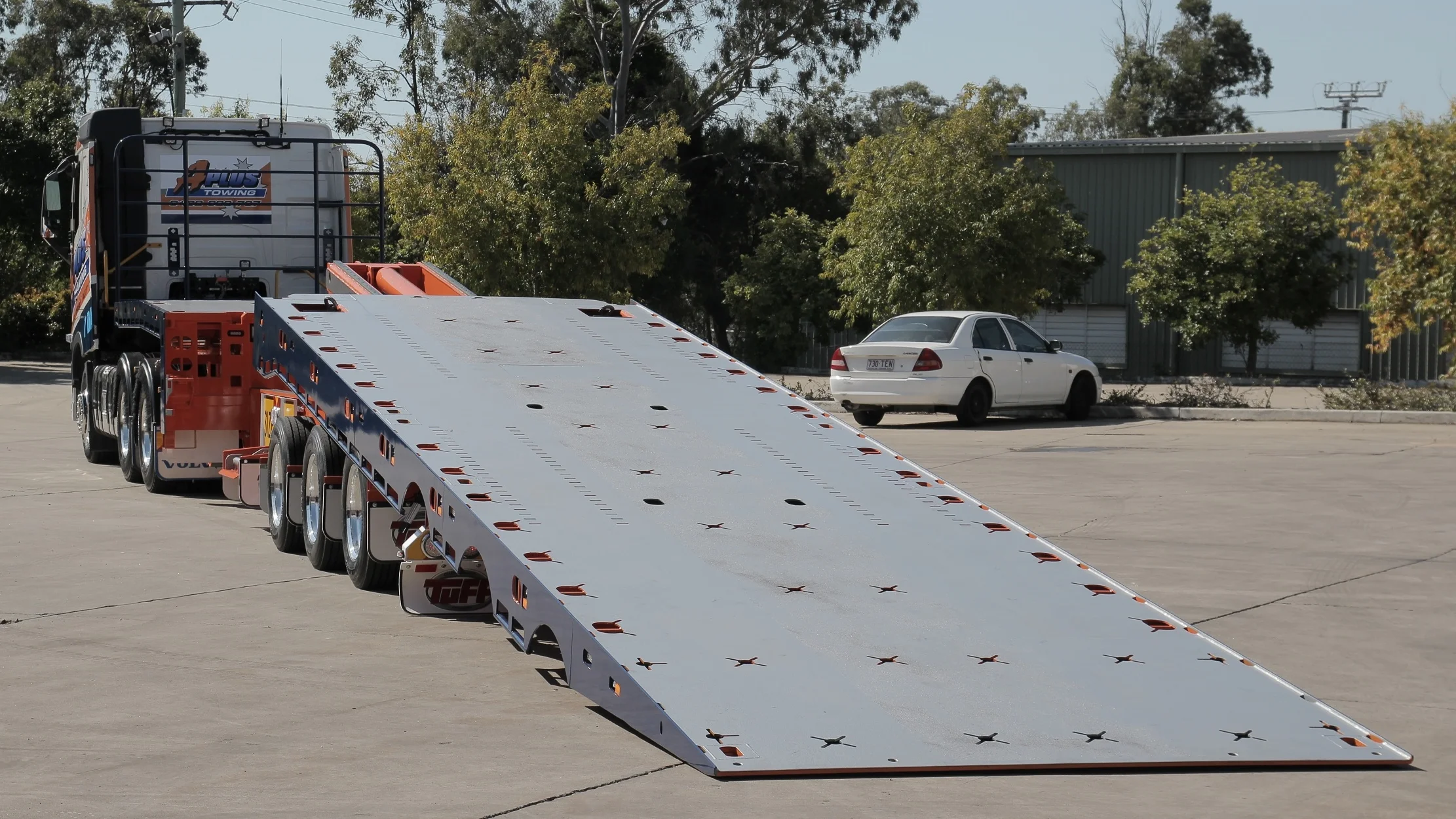 Tilt 'N' Slides — Tuff Trailers