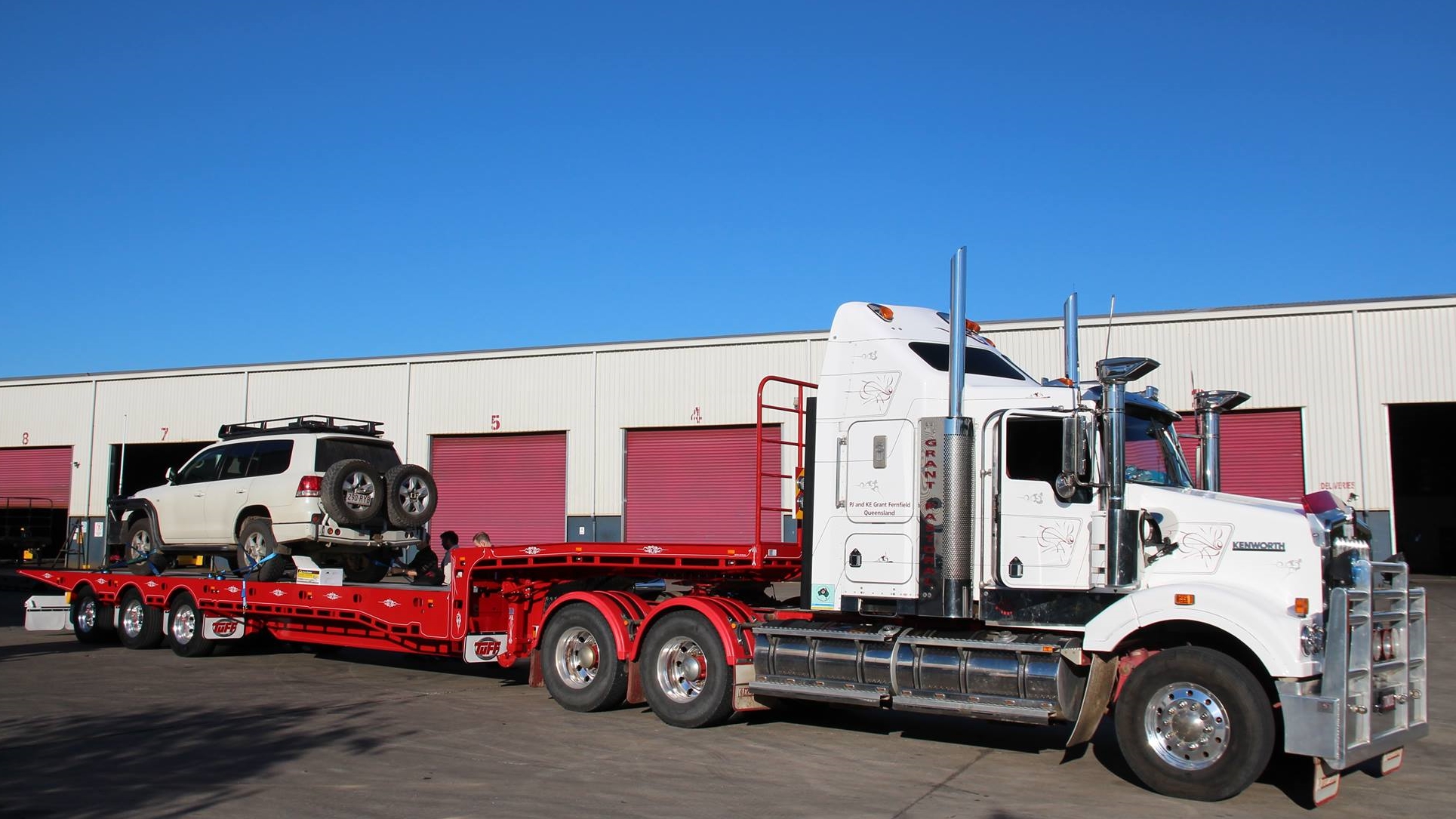 Tilt 'N' Slides — Tuff Trailers