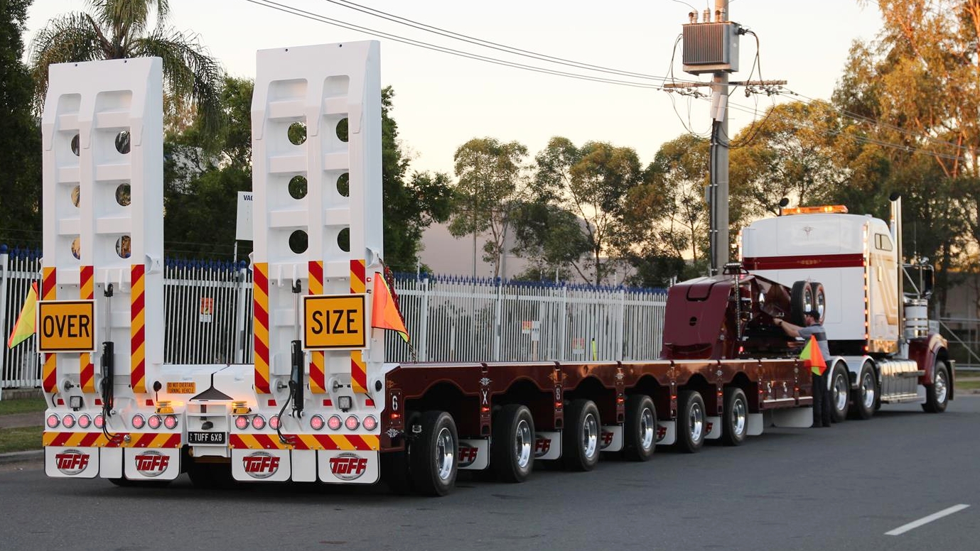 Steerable Low Loaders — Tuff Trailers