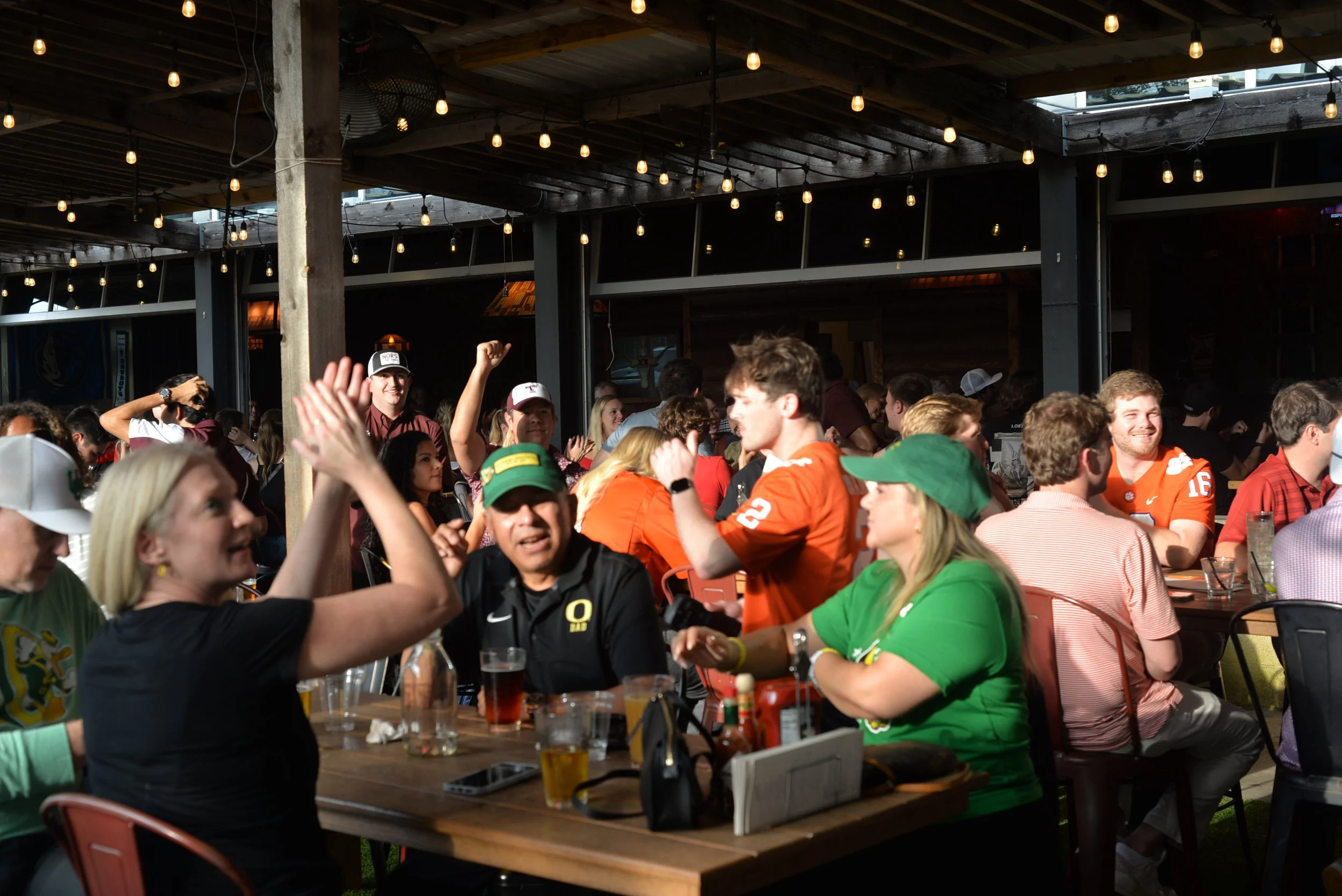 Dallas — River Pig Saloon