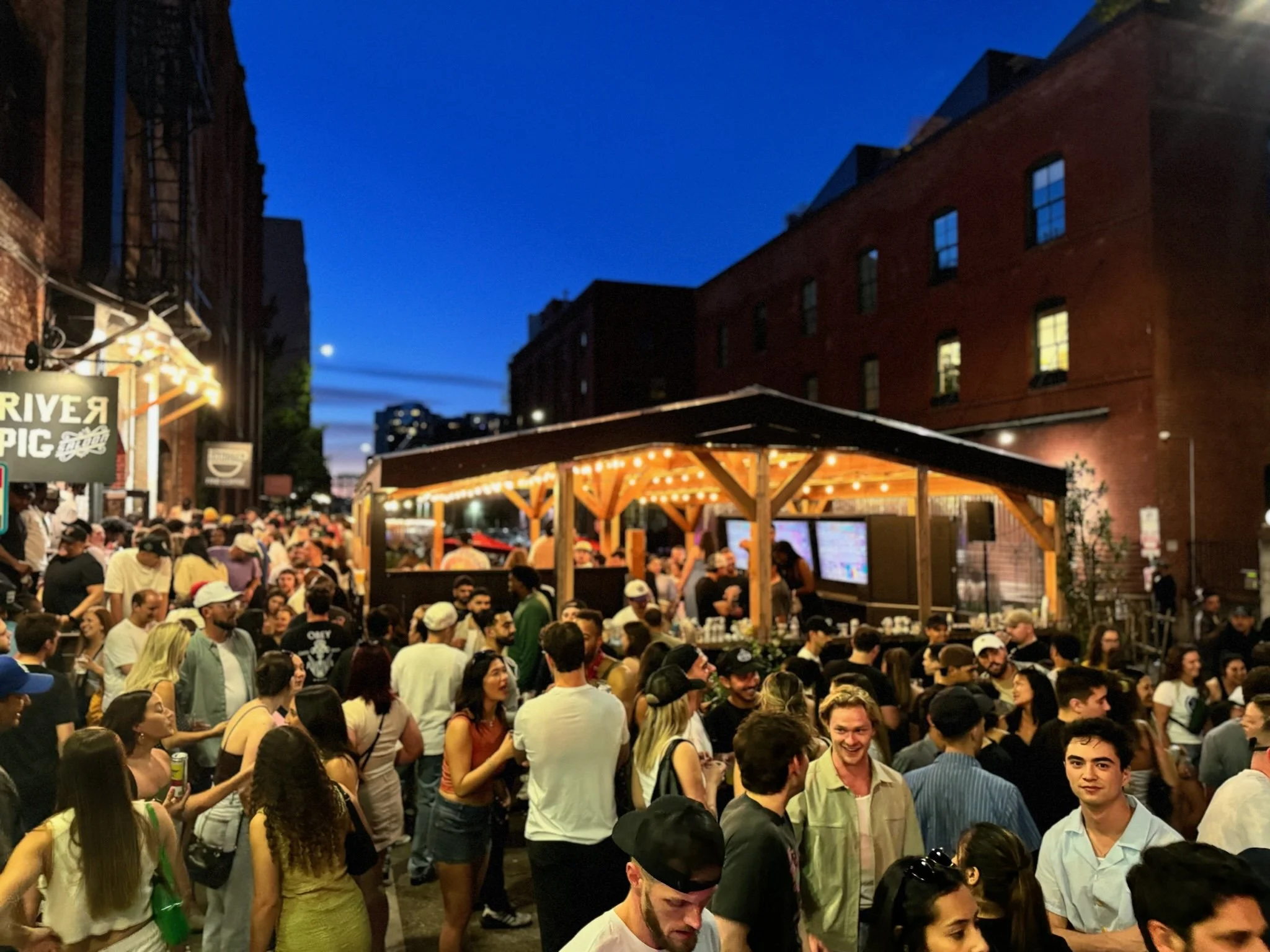 Portland — River Pig Saloon