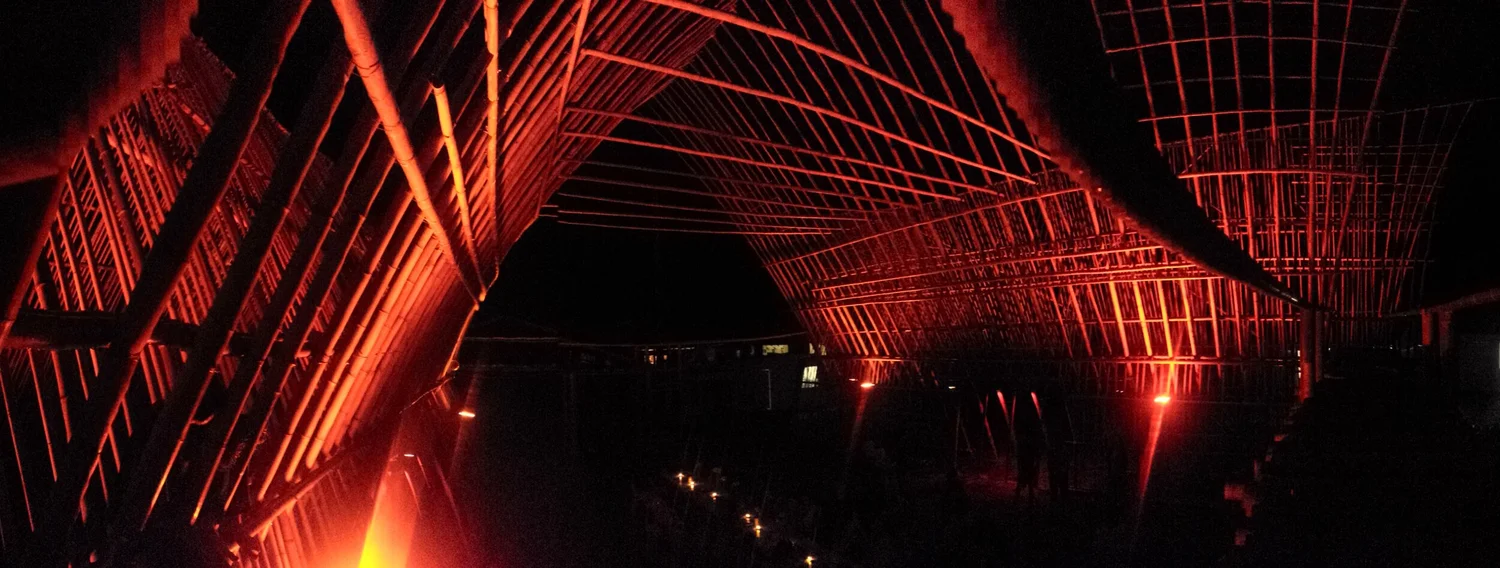 Makassan w. Amir Rabik — Cave Urban