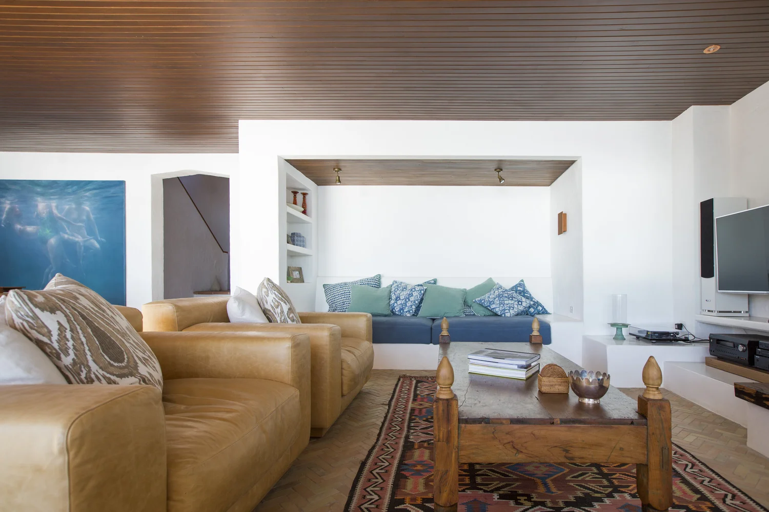 Manly — Cave Urban