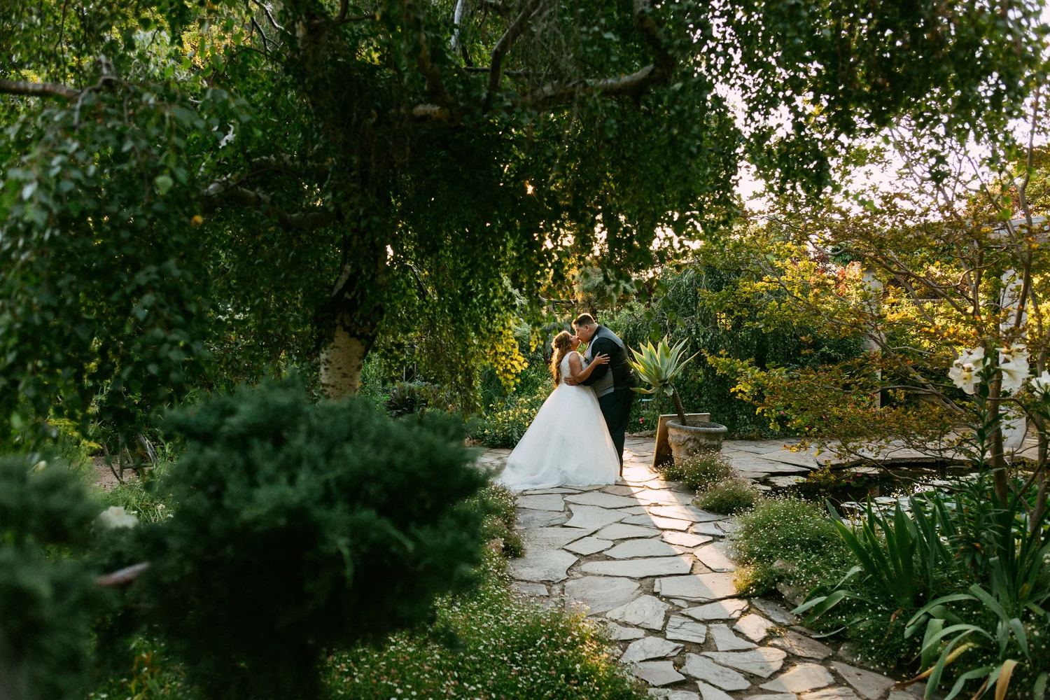 Gracie and Gerald's Summer Wedding at Al Ru Farm | Little Car ...