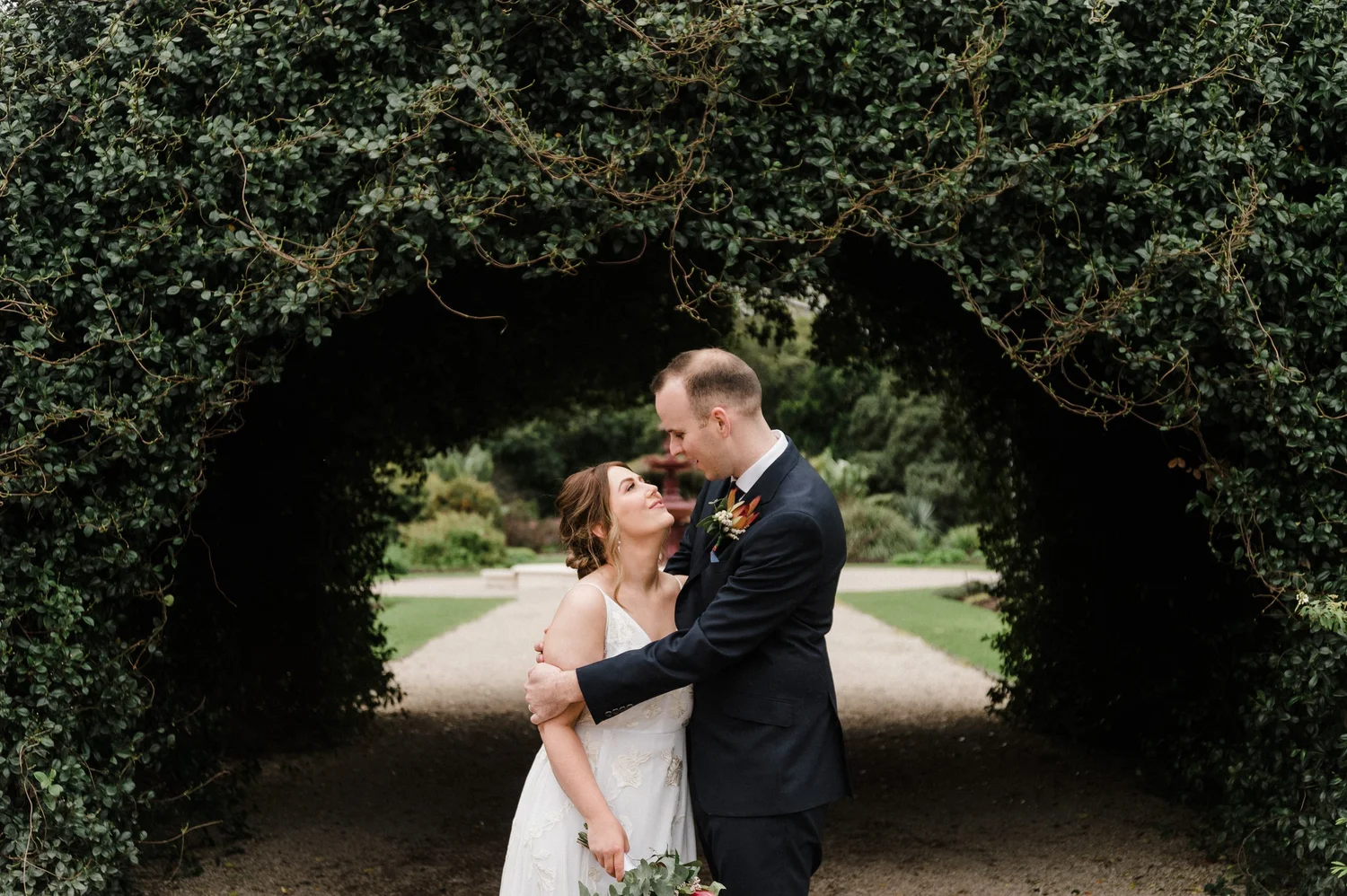 Bryce and Amber's Adelaide Veale & Botanic Garden Elopement | Little ...