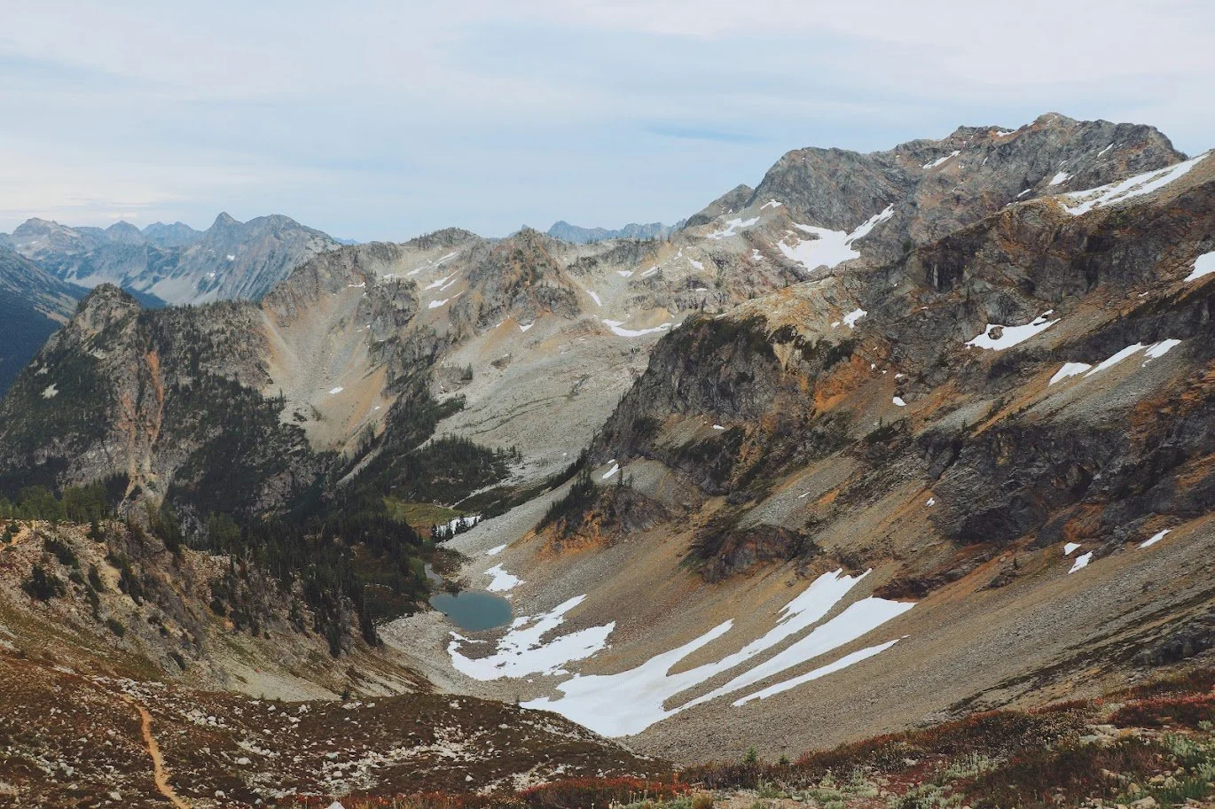 A Guide to Hiking Heather-Maple Pass Loop - One of the Best Hikes in ...