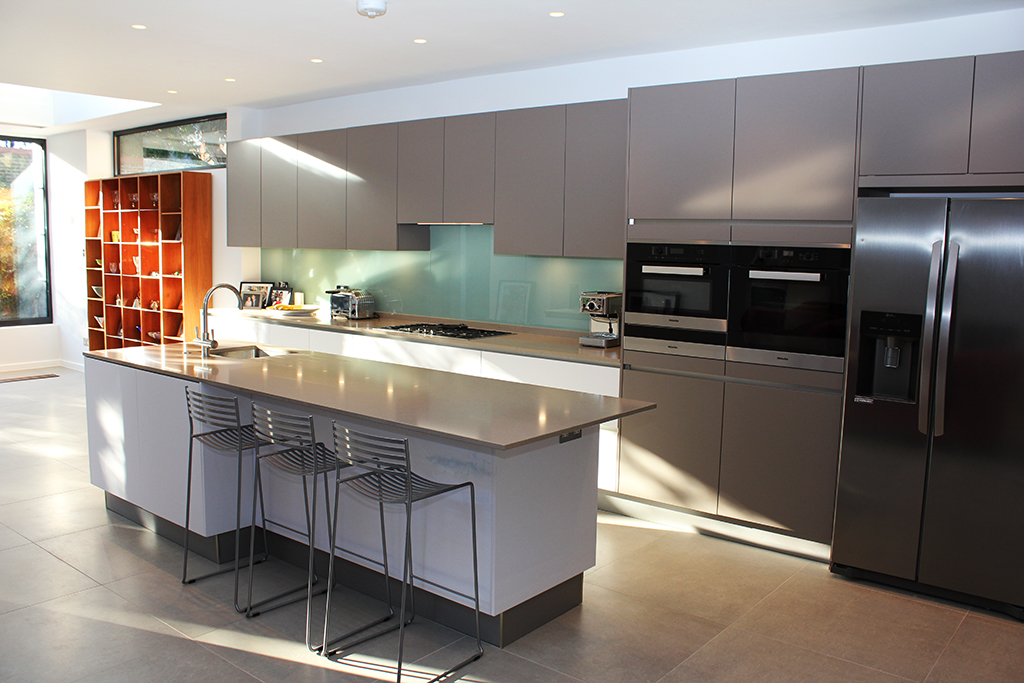 Andrew Macintosh Kitchens