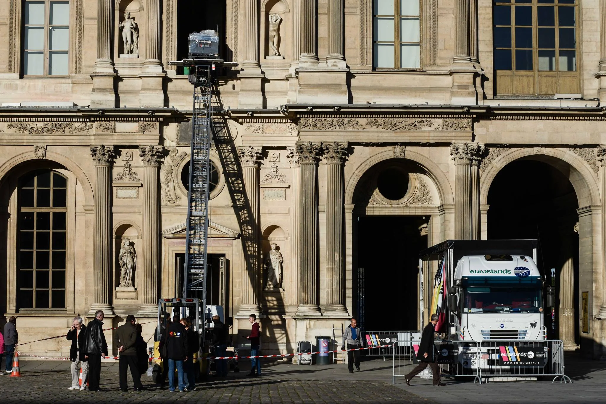 Installation begins on the Louvre Exhbition — Robert Wilson