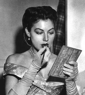 Ava Gardner Makeup