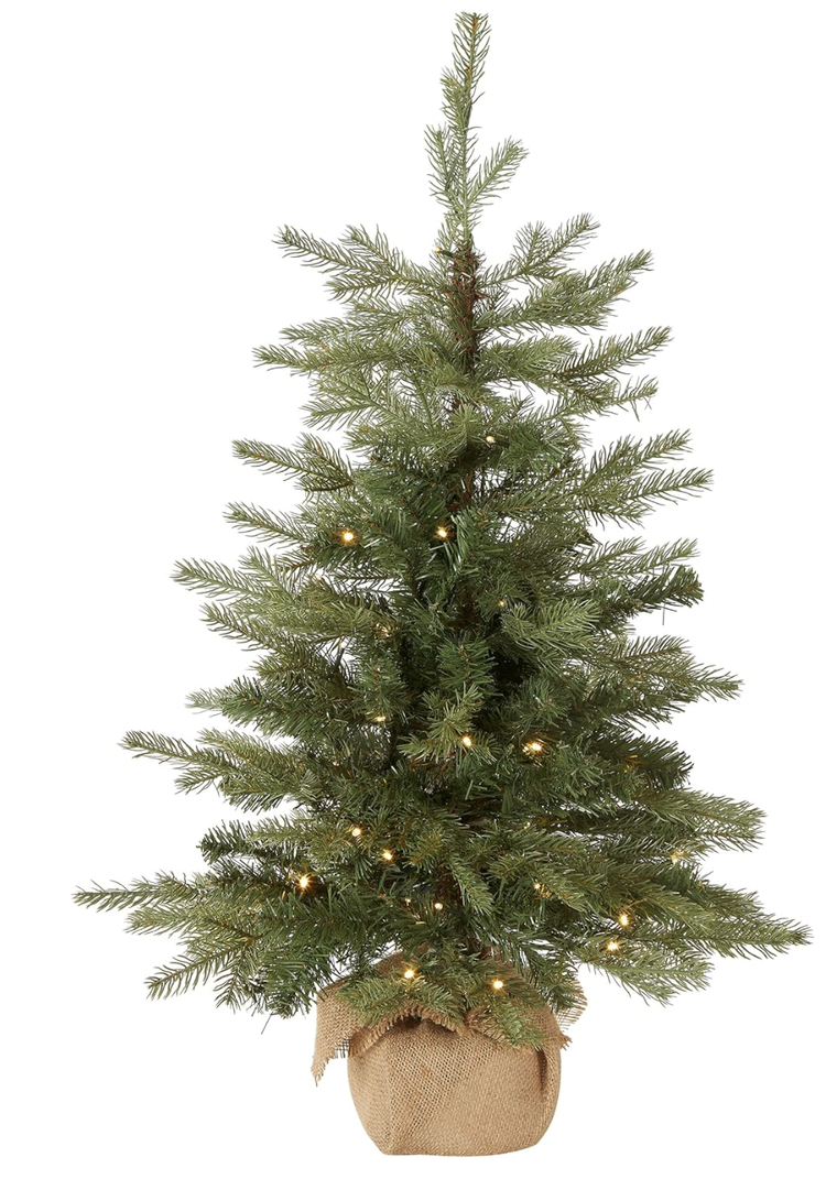 14 clever ways to decorate your home with faux garland this Christmas ...