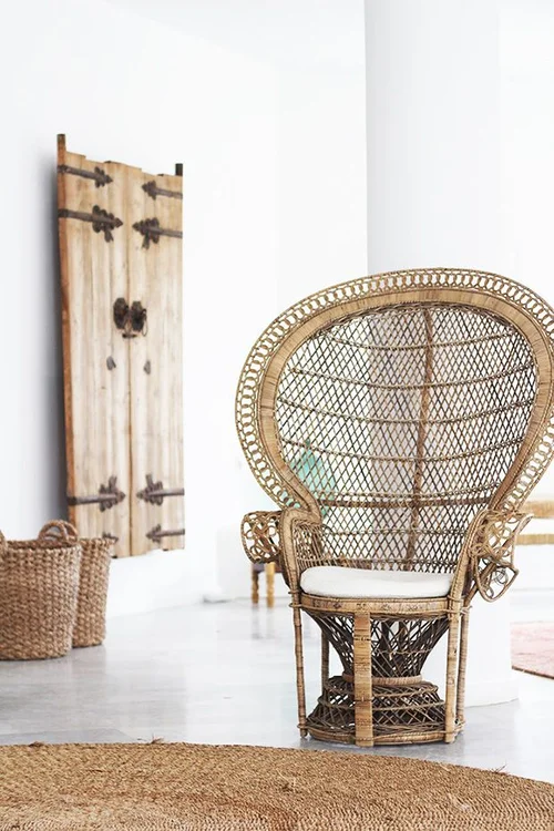 My top 10 picks for most glamorous occasional chairs... — ASHLINA KAPOSTA