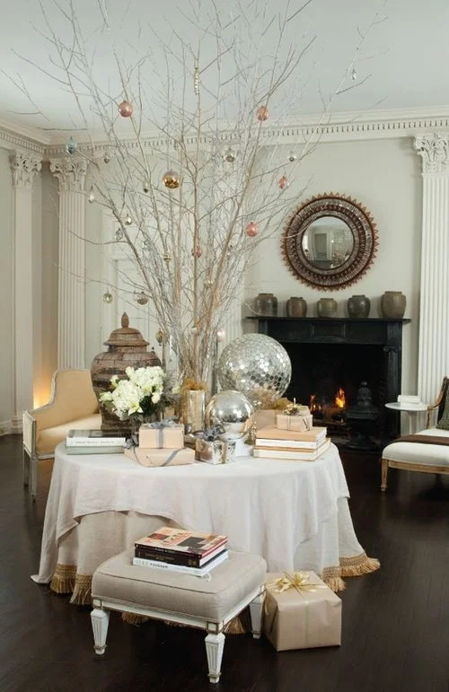 Holiday decorating & entertaining ideas — ASHLINA KAPOSTA