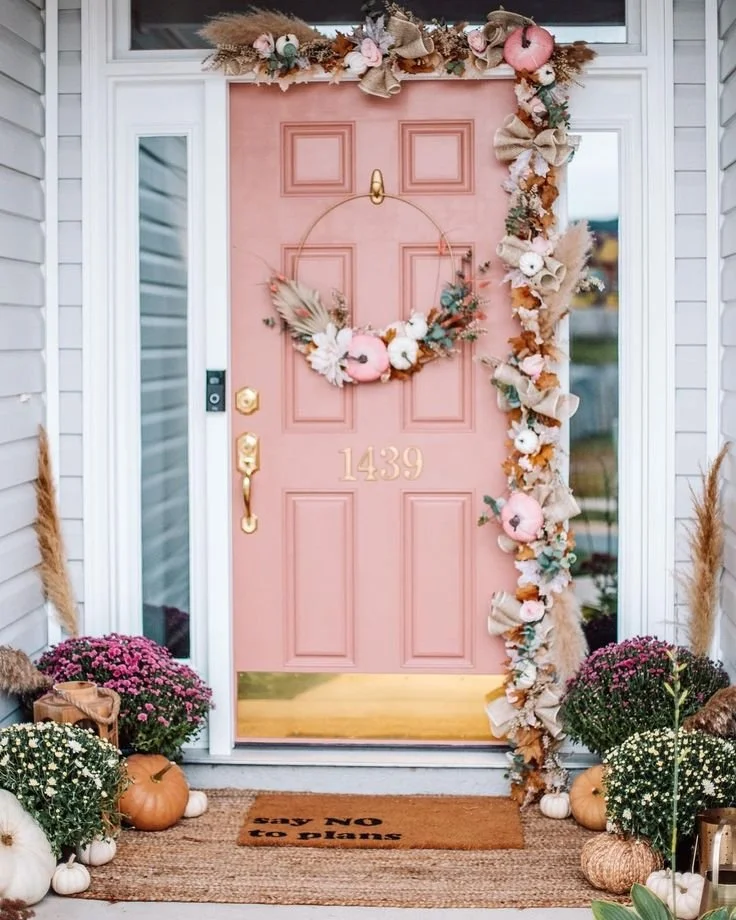 15+ Pink Front Door Ideas That Will Instantly Upgrade Your Home’s Curb ...